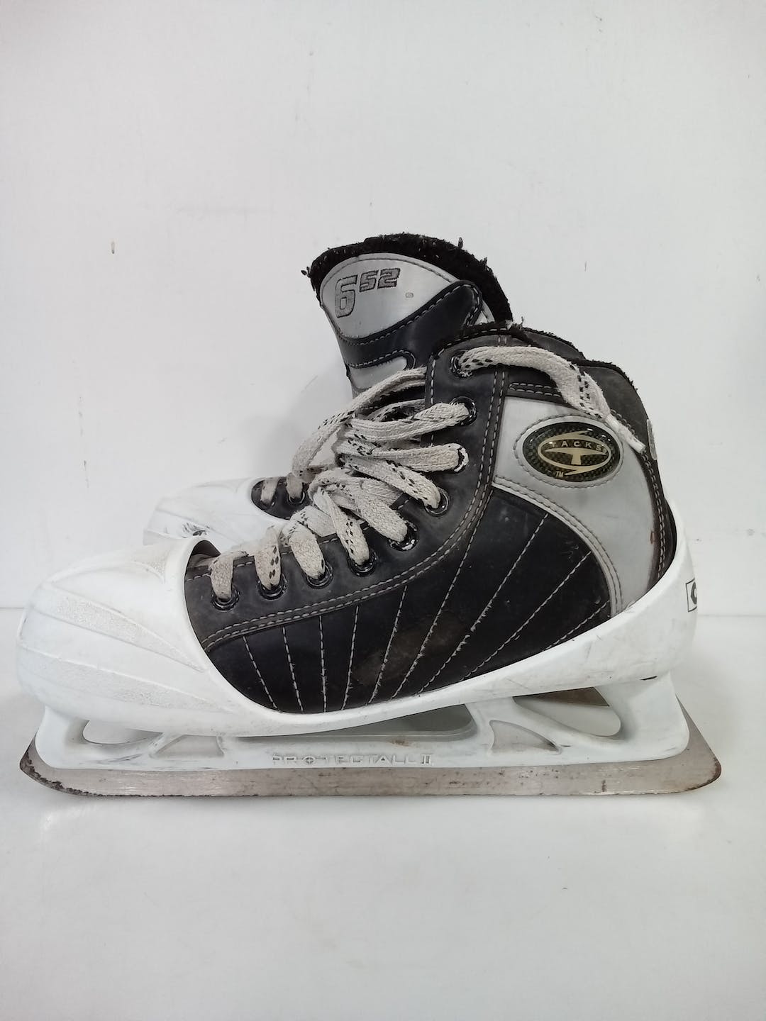 Used Ccm 652 Super Tacks Senior 8 Goalie Skates | SidelineSwap