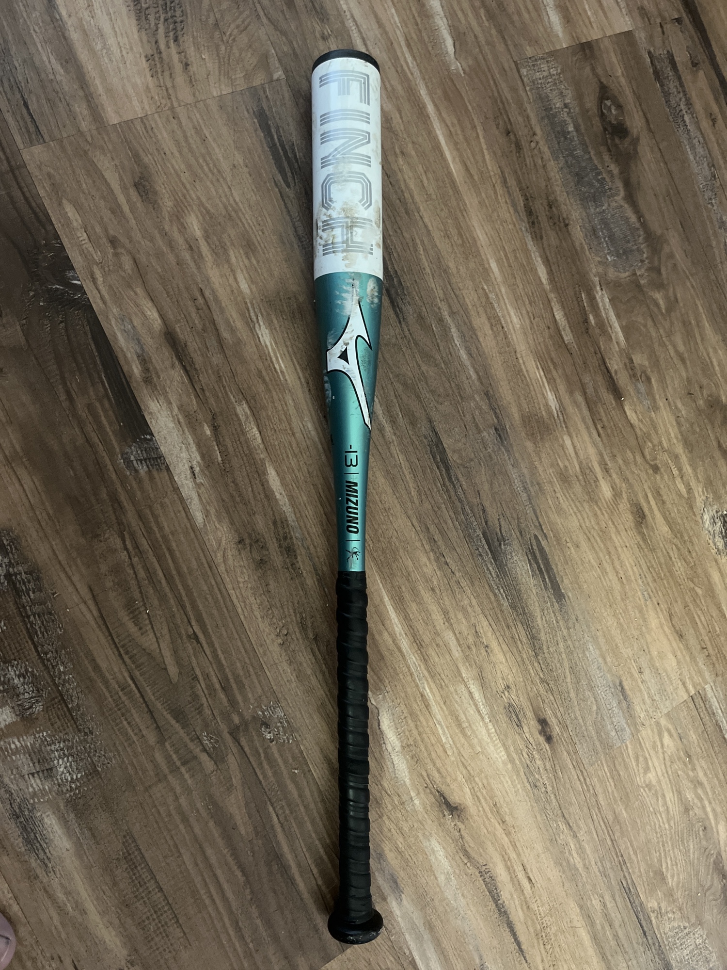 2021 Mizuno (-13) 14 oz 27" Finch Bat | SidelineSwap