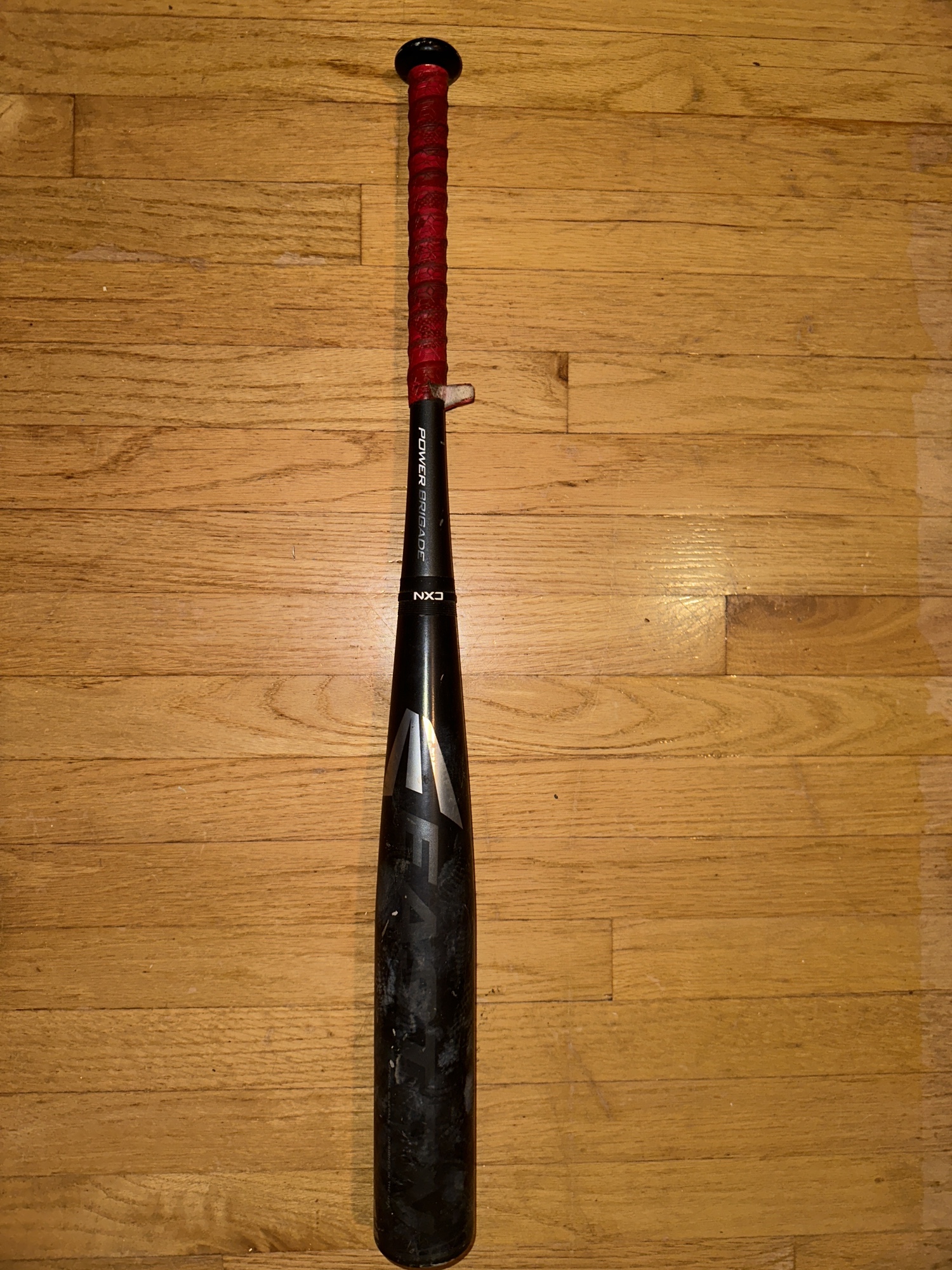 BBCOR Certified Composite (-3) 28 oz 31" 2017 Mako Beast Bat | SidelineSwap