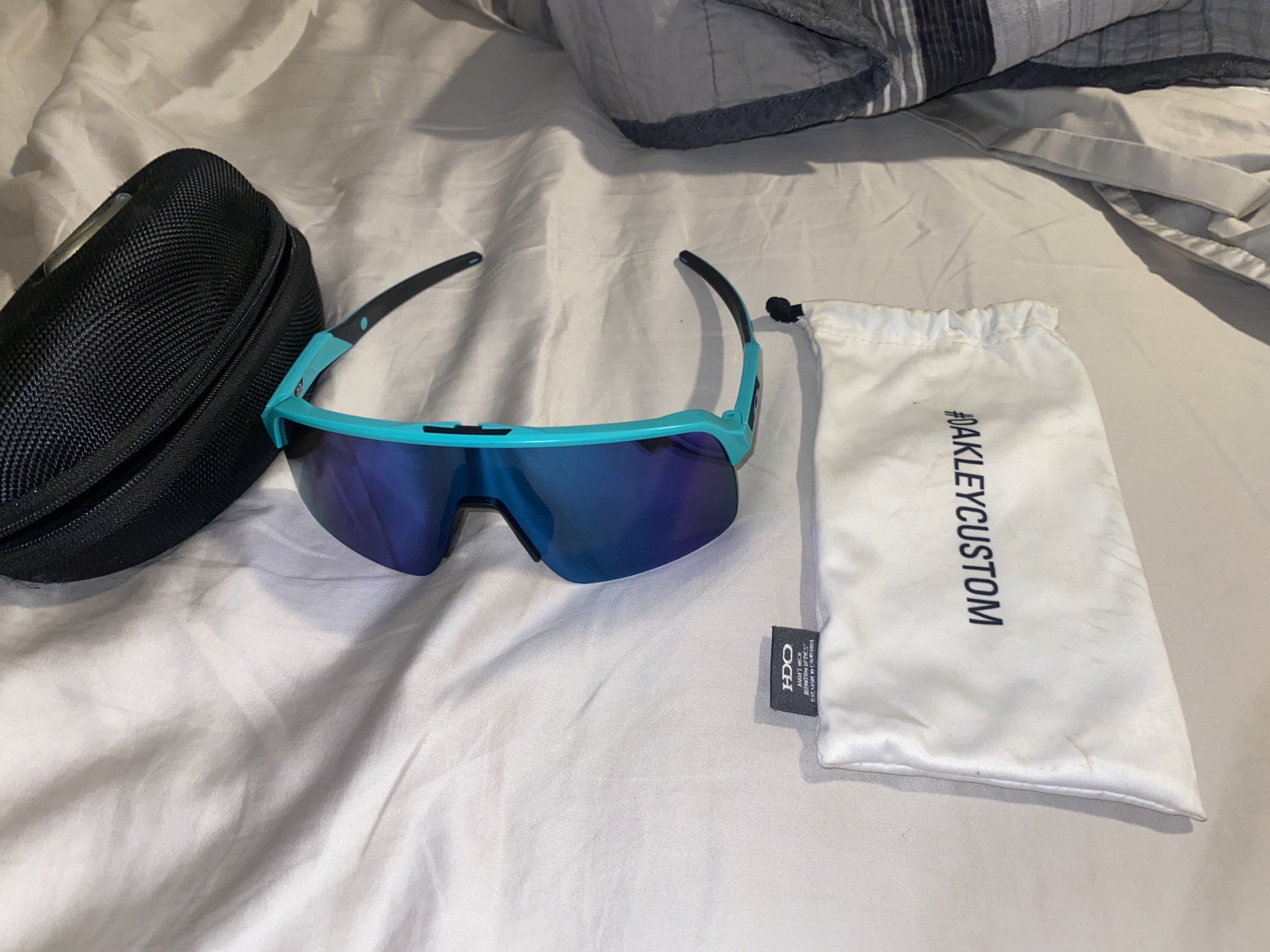 Oakley Custom Sutro Lite | SidelineSwap