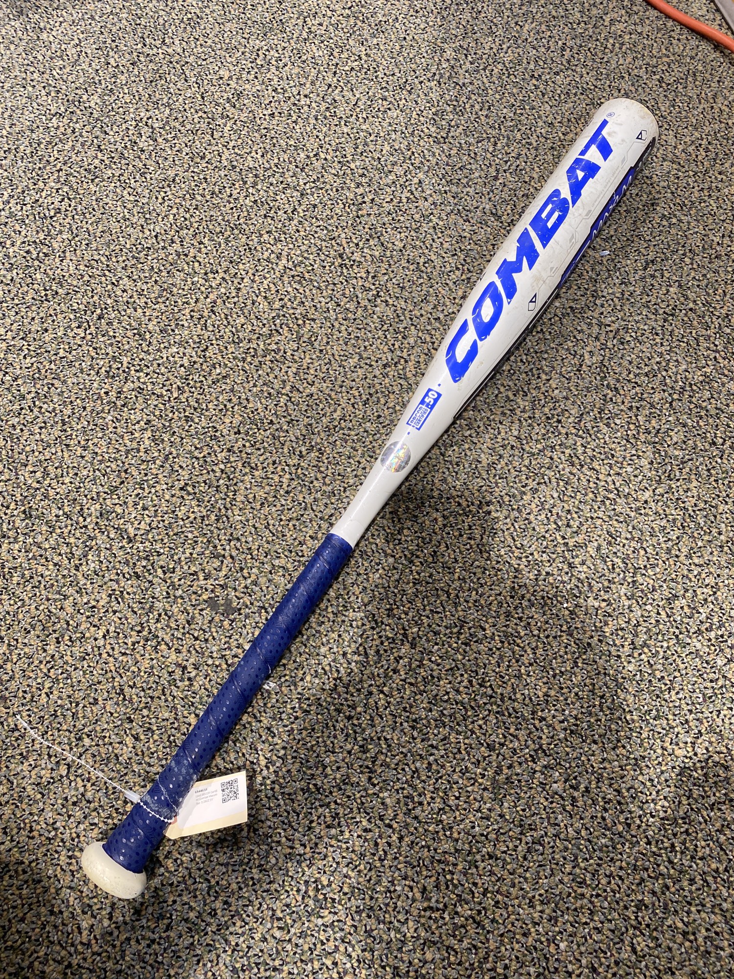 Used BBCOR Certified Combat Maxum Bat -3 28OZ 31" | SidelineSwap