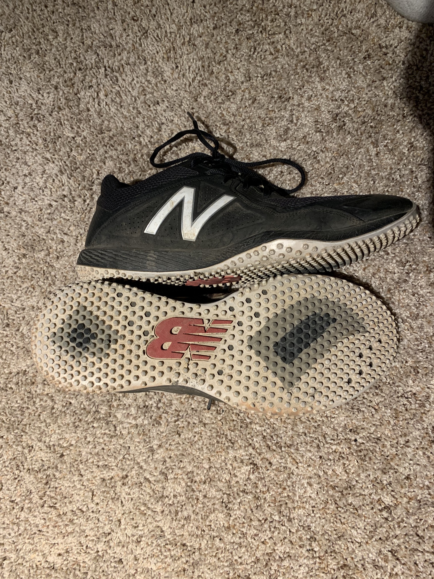 Black Used Size 11 (Women's 12) New Balance Shoes | SidelineSwap