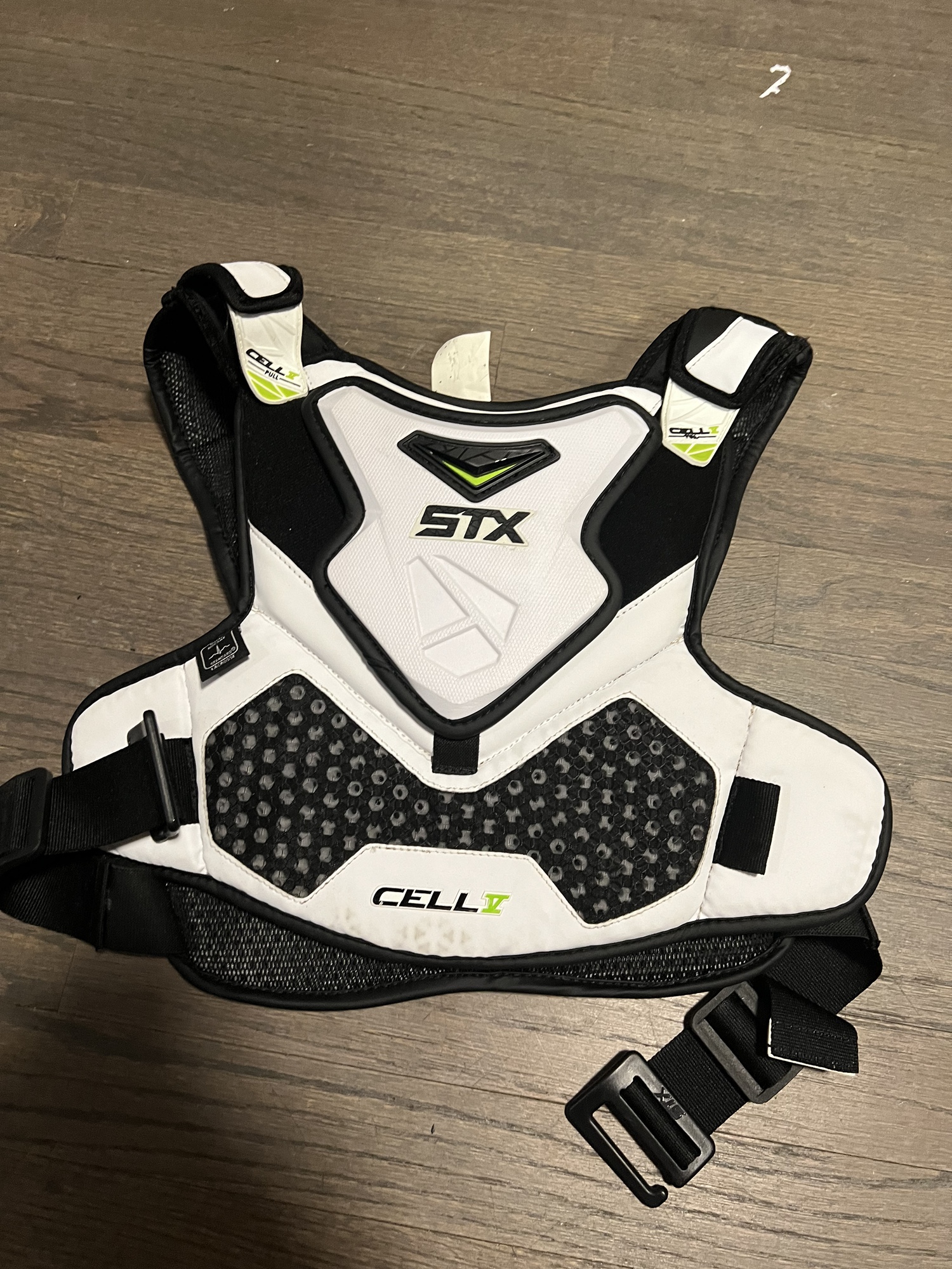 New Large STX Cell V Shoulder Pads | SidelineSwap