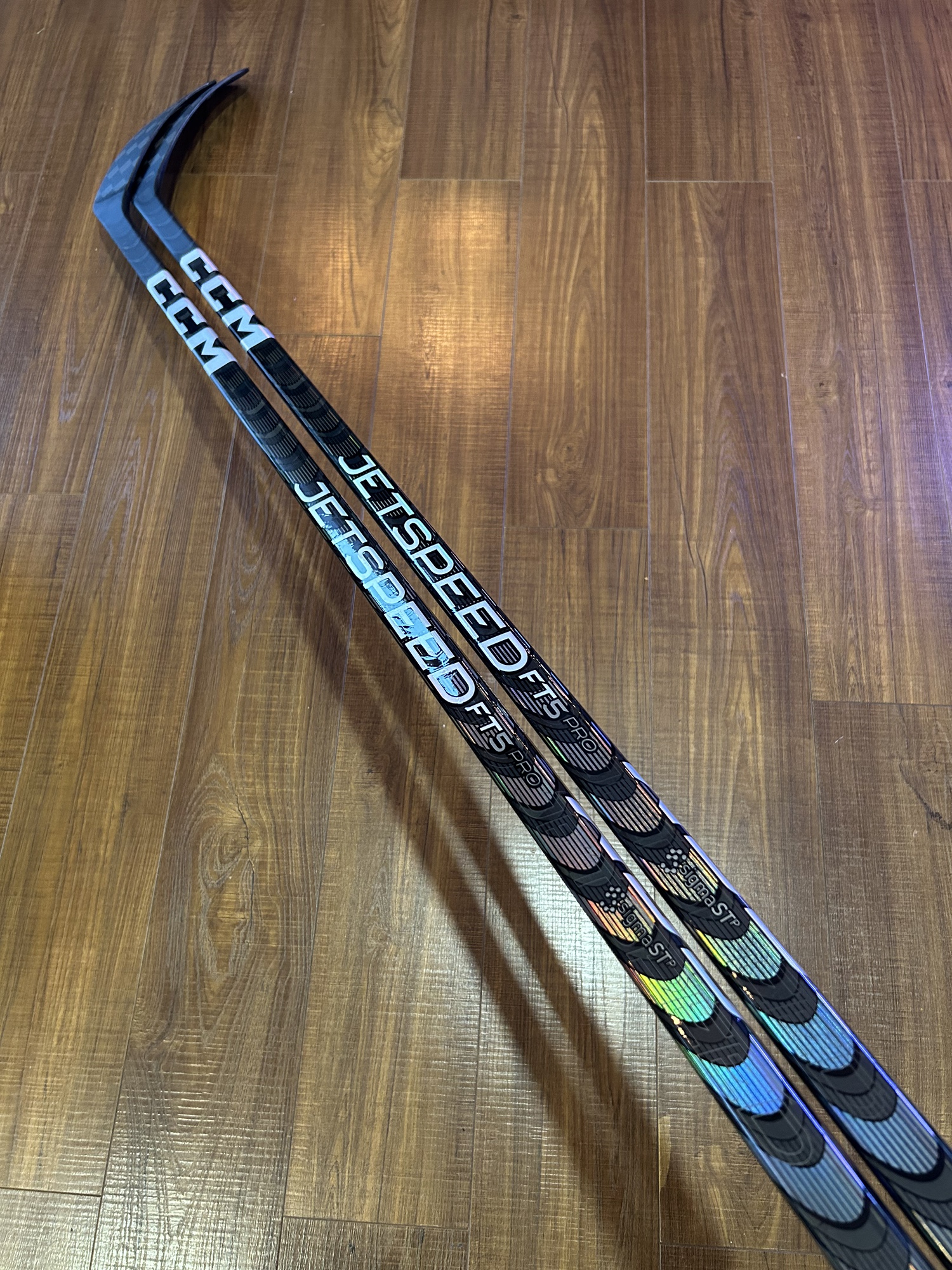 CCM FT5 Pro LH 85 flex P90 | SidelineSwap
