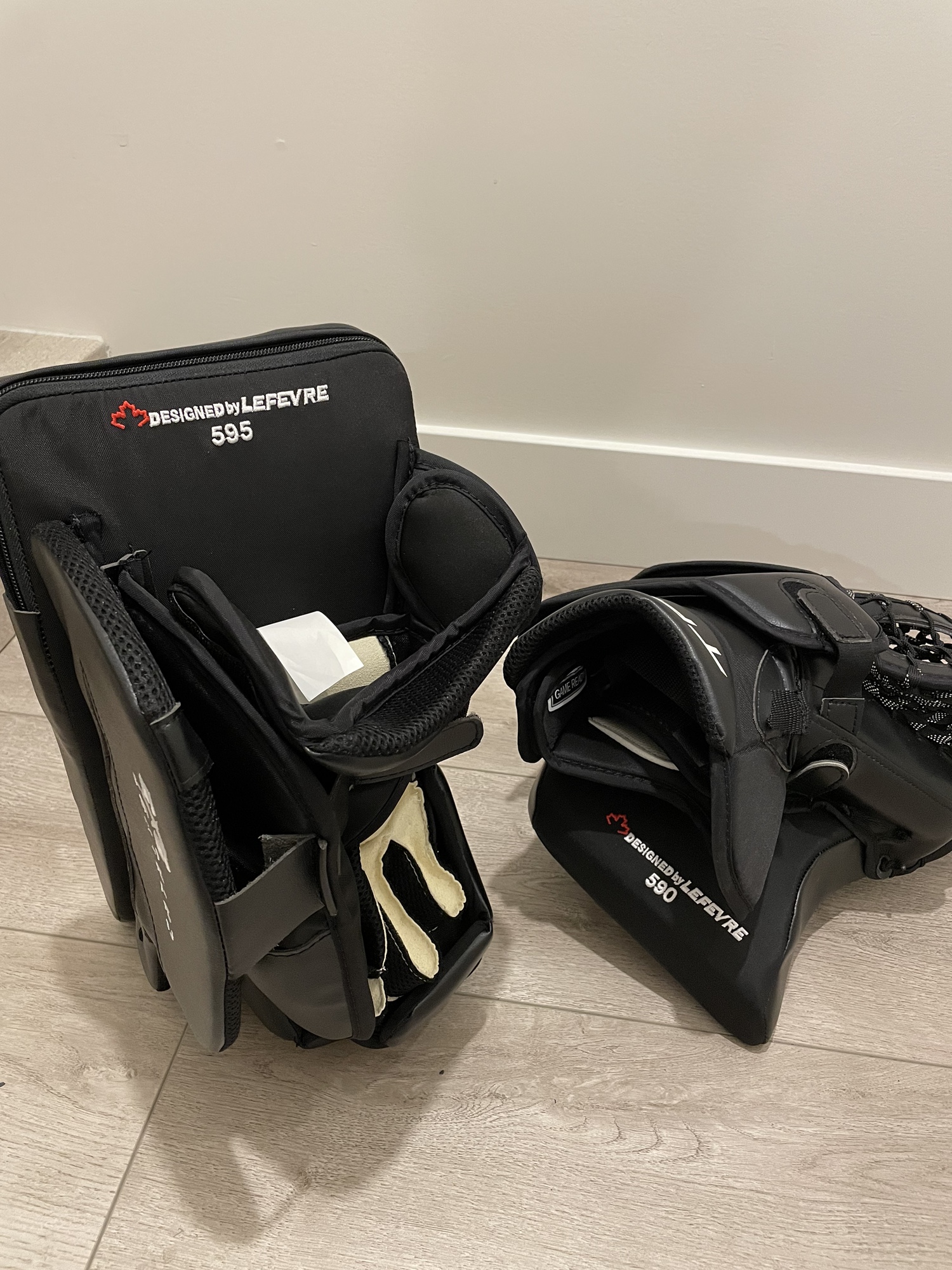 TRUE 9X3 33+2 All Black Goalie Set | SidelineSwap