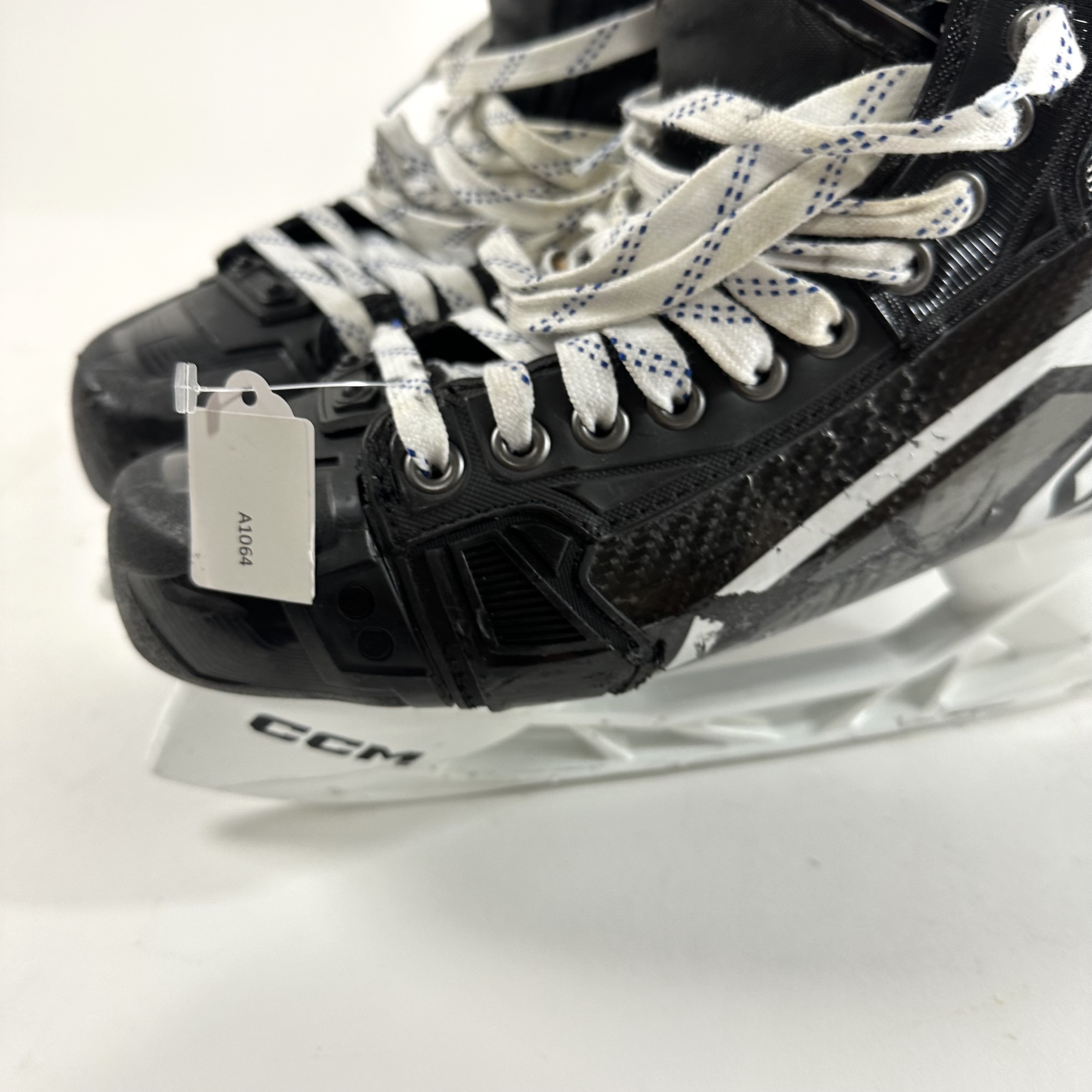 Used CCM Super Tacks ASV Pro Skates | Size 11D | A1064 | SidelineSwap