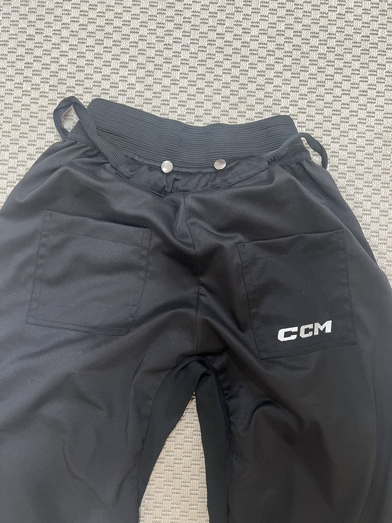 CCM Referee Hockey Shell/Pant Large | SidelineSwap