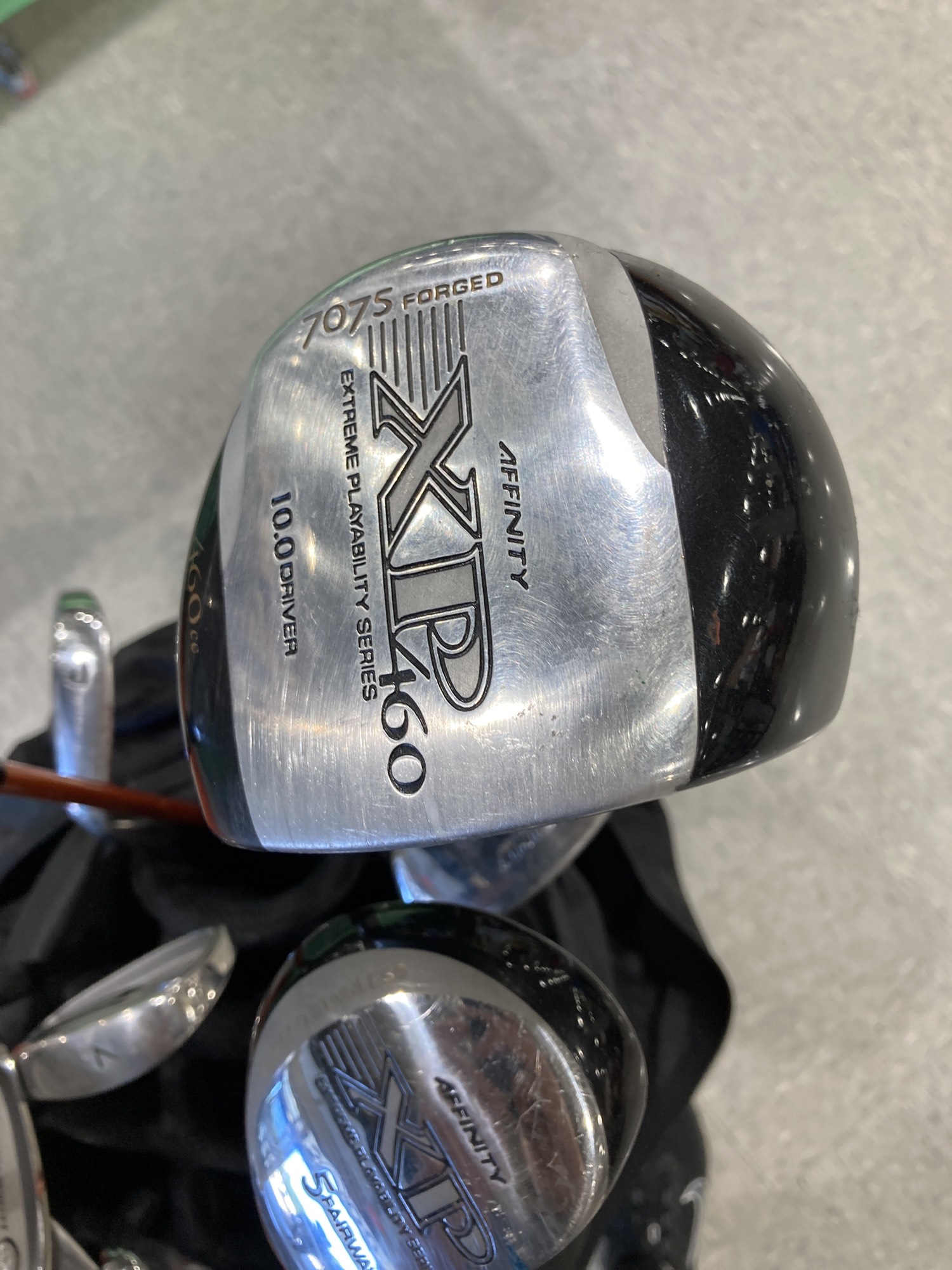 Used Men’s Affinity XP Right Handed Complete Golf Set | SidelineSwap