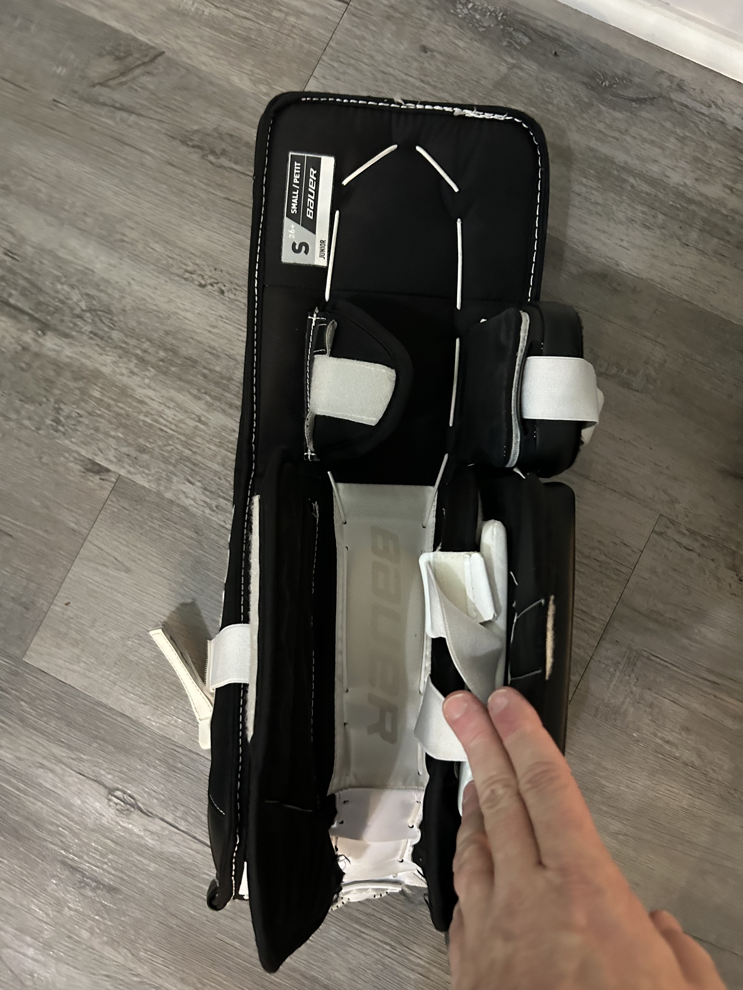 Bauer GSX S20 goalie leg pads 26+ | SidelineSwap