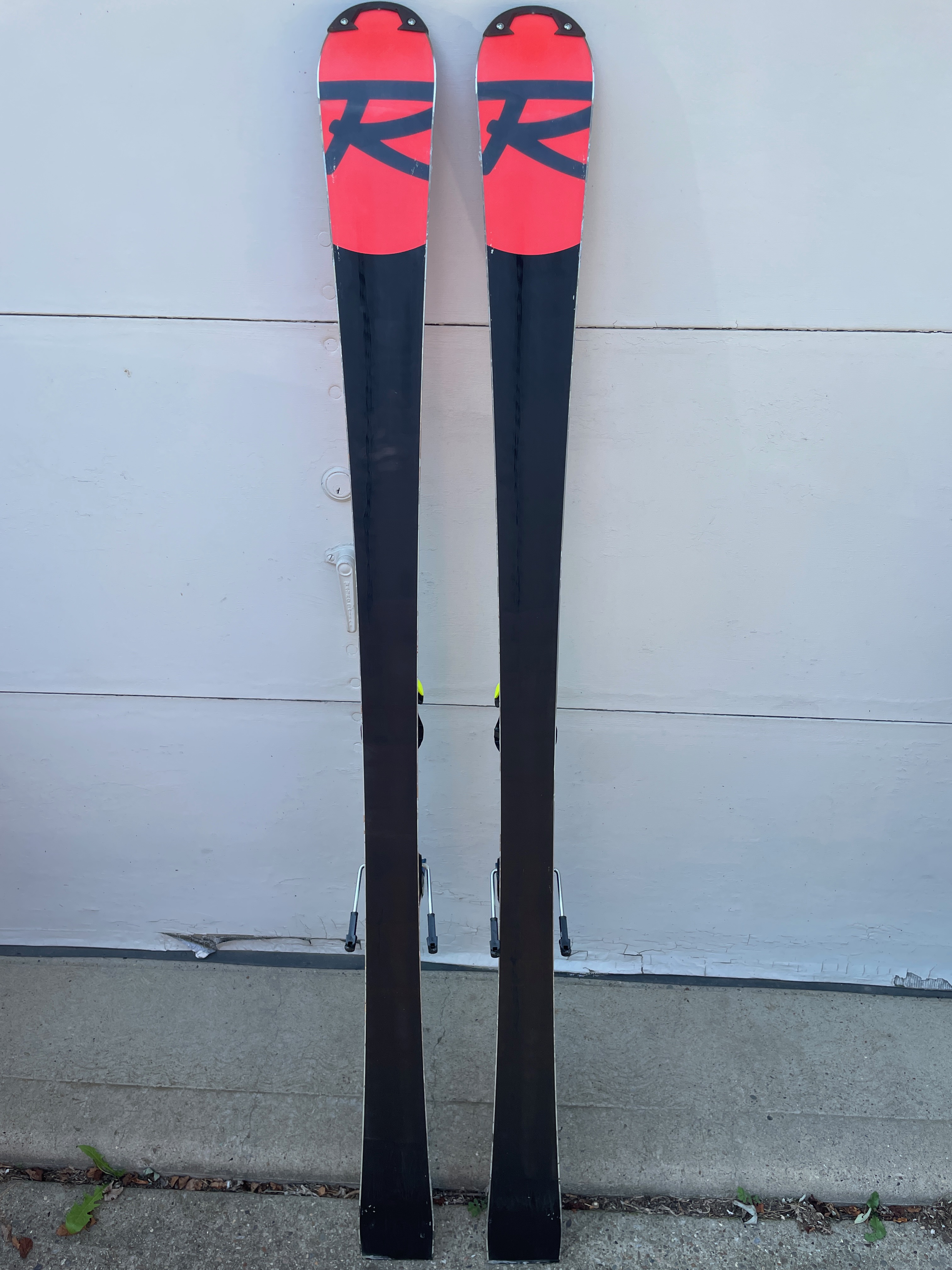 Used Rossignol 150 cm Hero Athlete SL Skis With Look SPX 12 Din ...