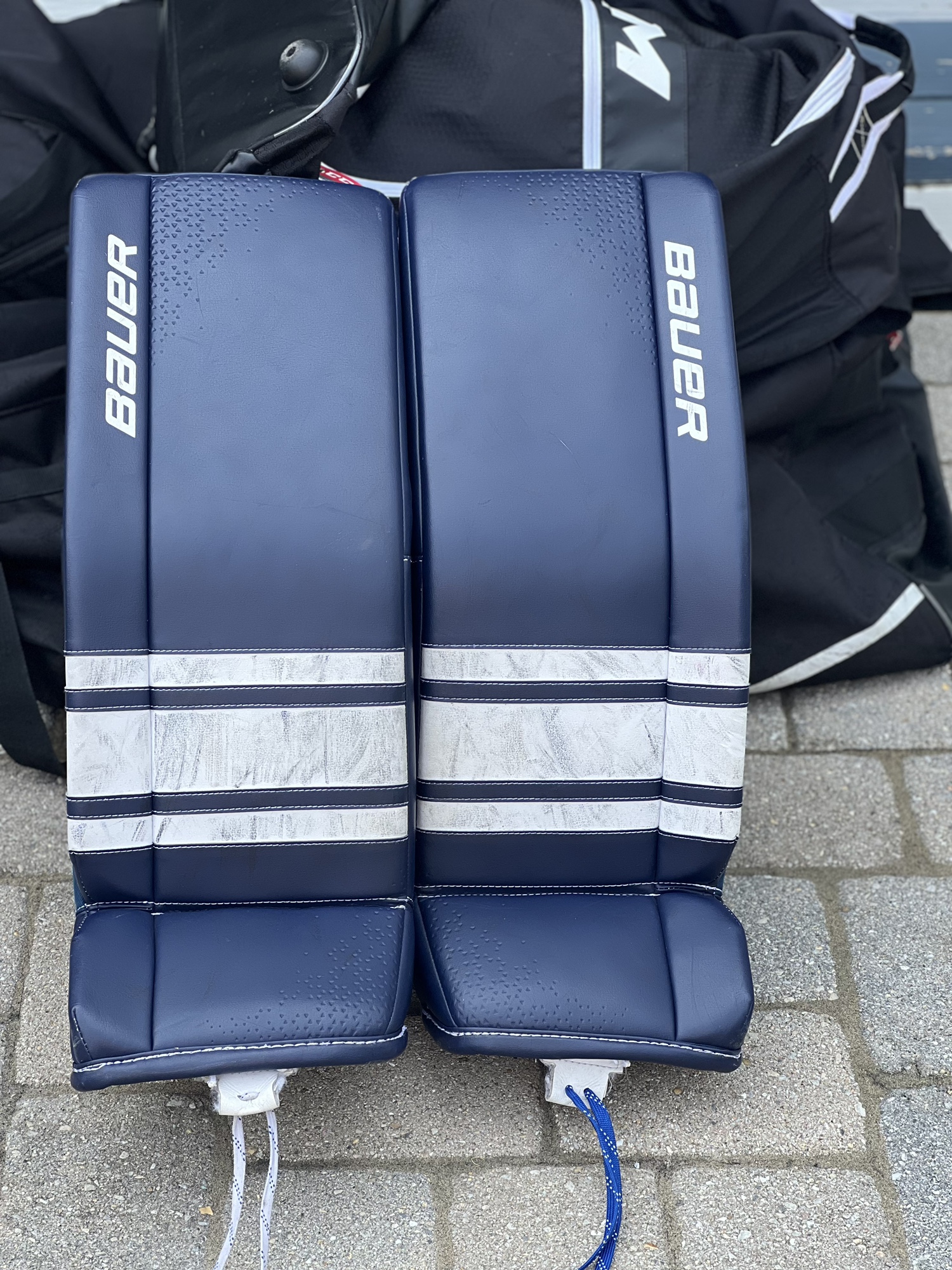 Large Bauer S20 GSX Goalie Leg Pads | SidelineSwap