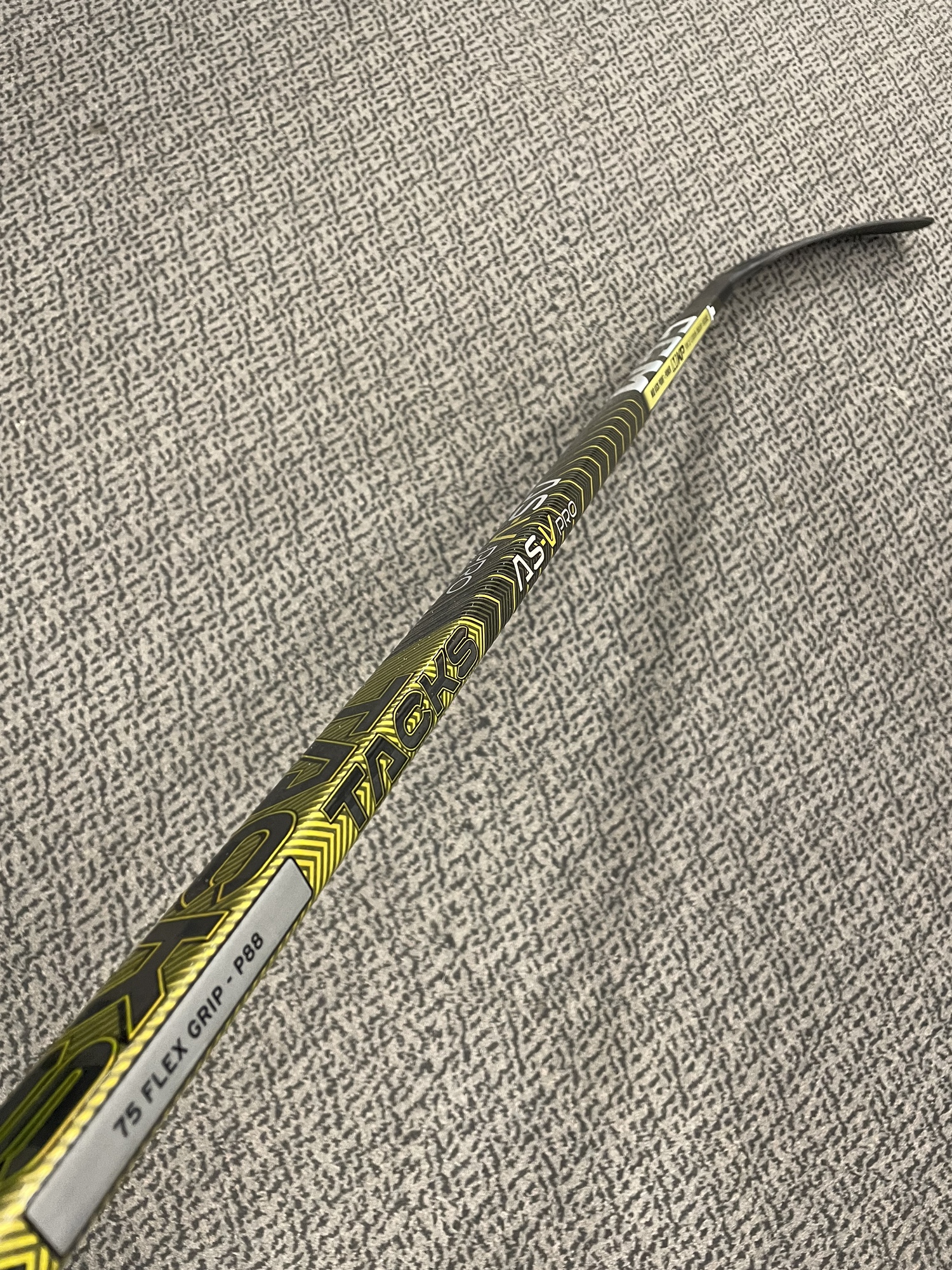 CCM AS-V Pro 75 flex P88 curve left hand stick | SidelineSwap