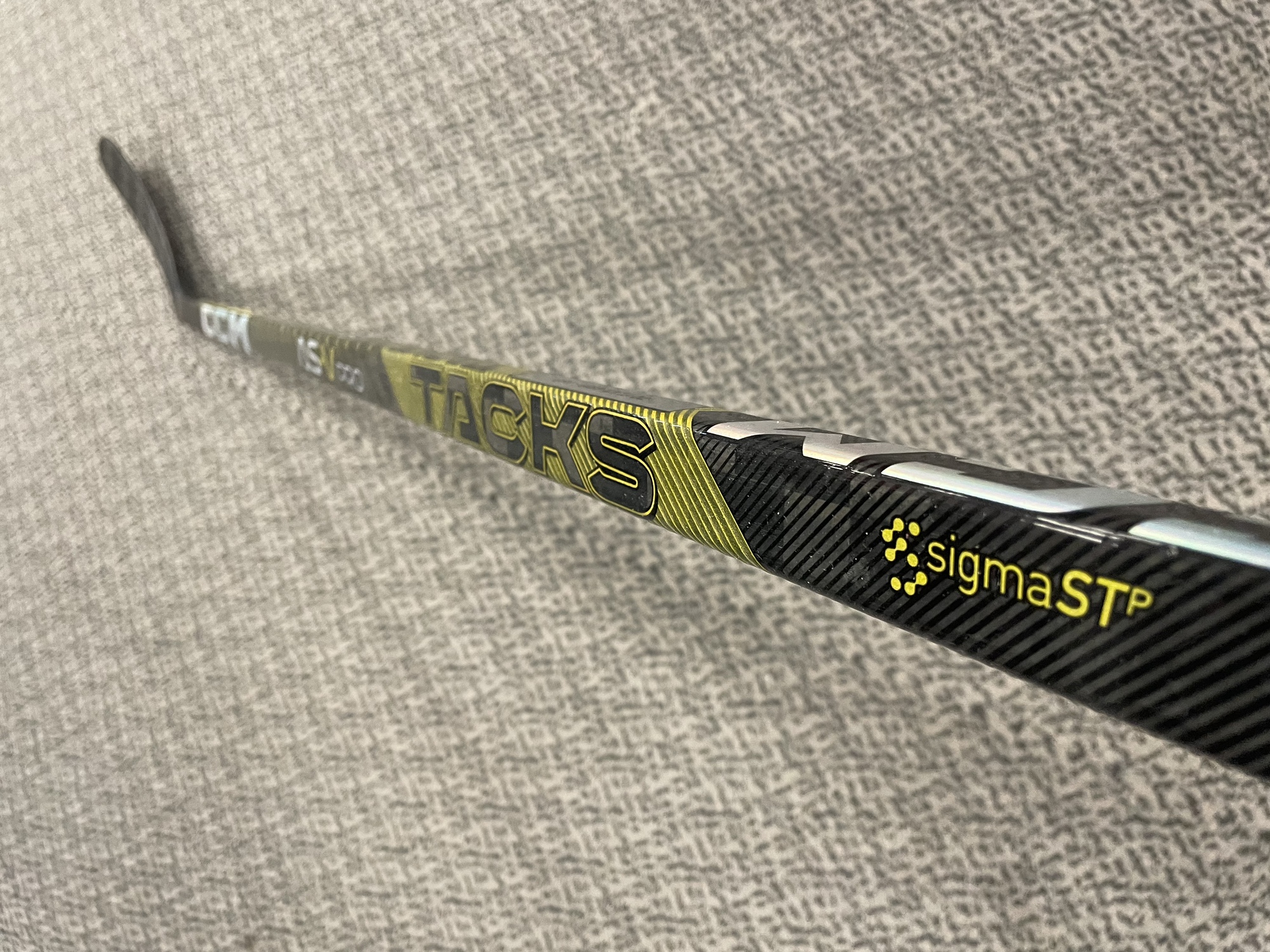 CCM AS-V Pro 70 flex P88 curve right hand stick | SidelineSwap