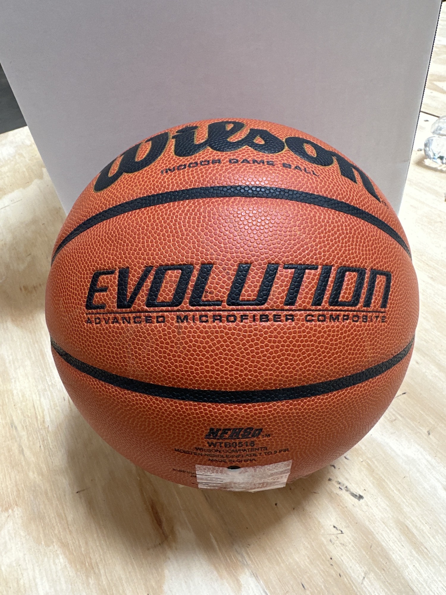 Used Men's Wilson Evolution Basketball | SidelineSwap