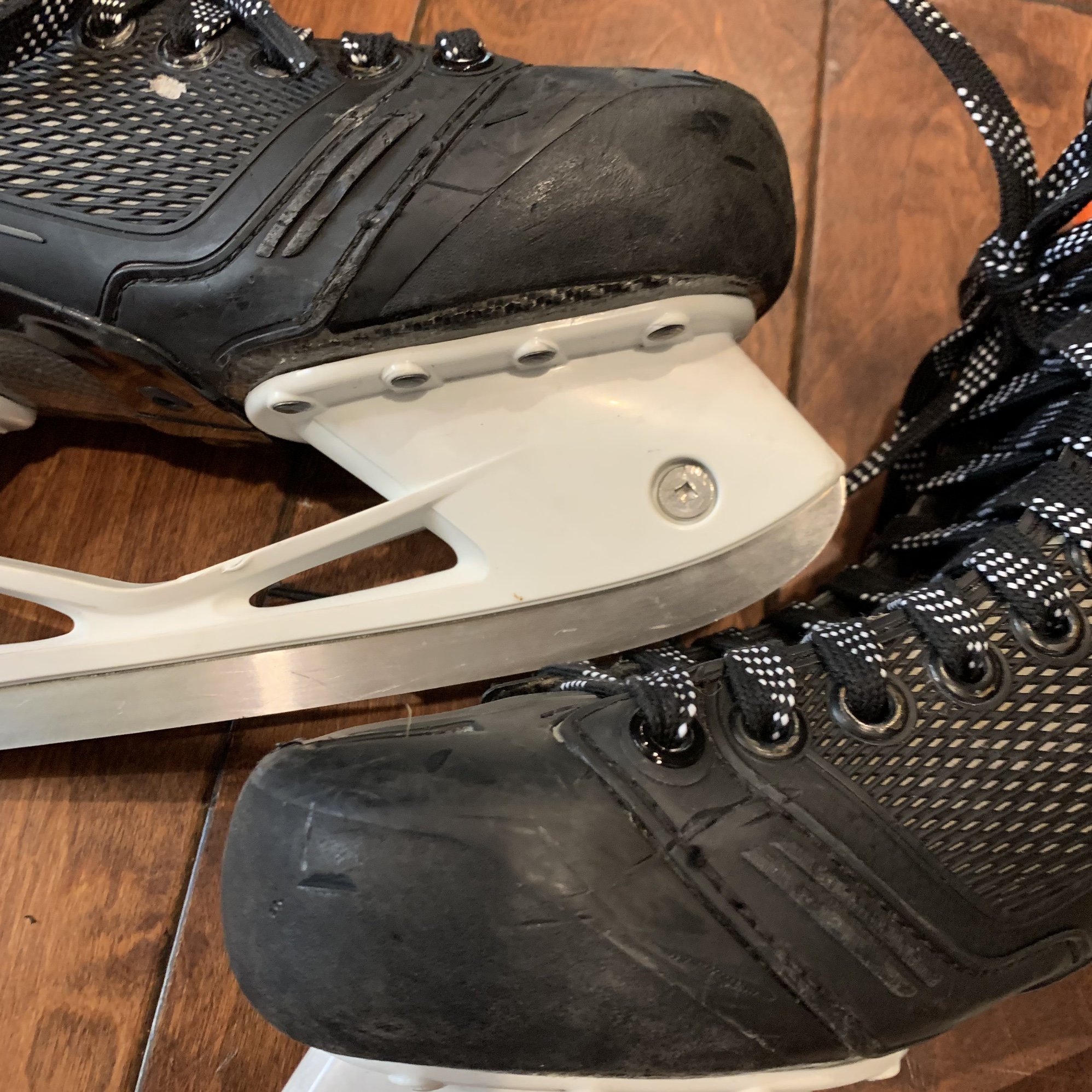 *AUCTION* Easton Mako M8 Skates Senior 7.5EE with Step Steel *DO NOT ...