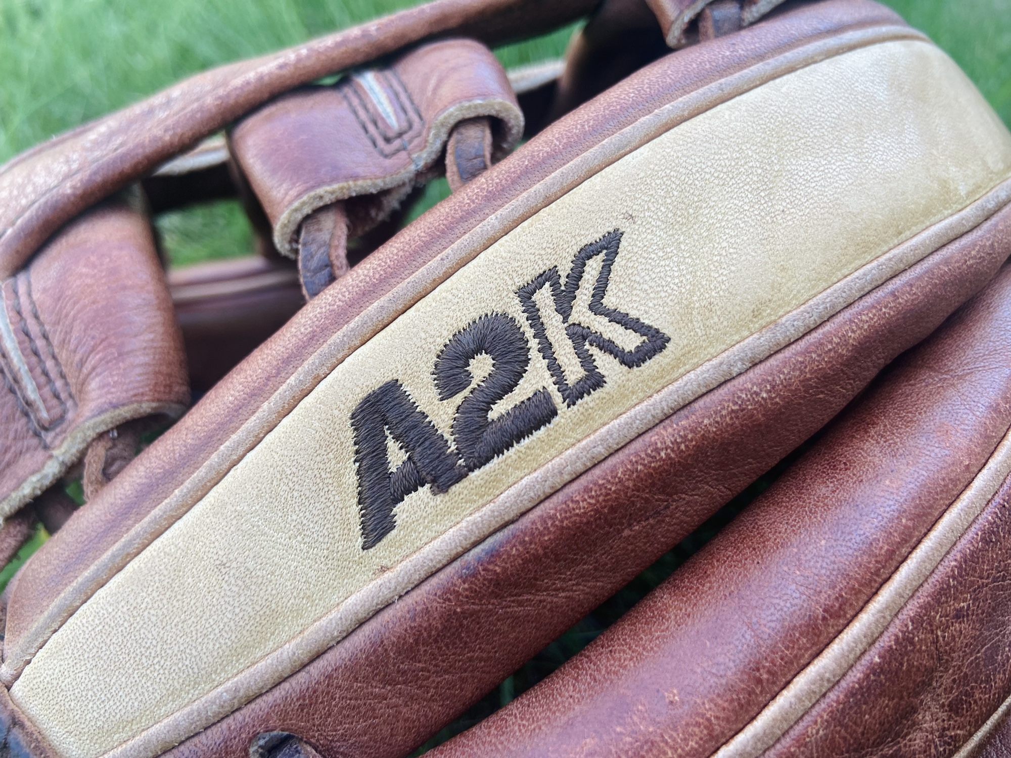 Wilson 12" A2K DW5 Baseball Glove | SidelineSwap