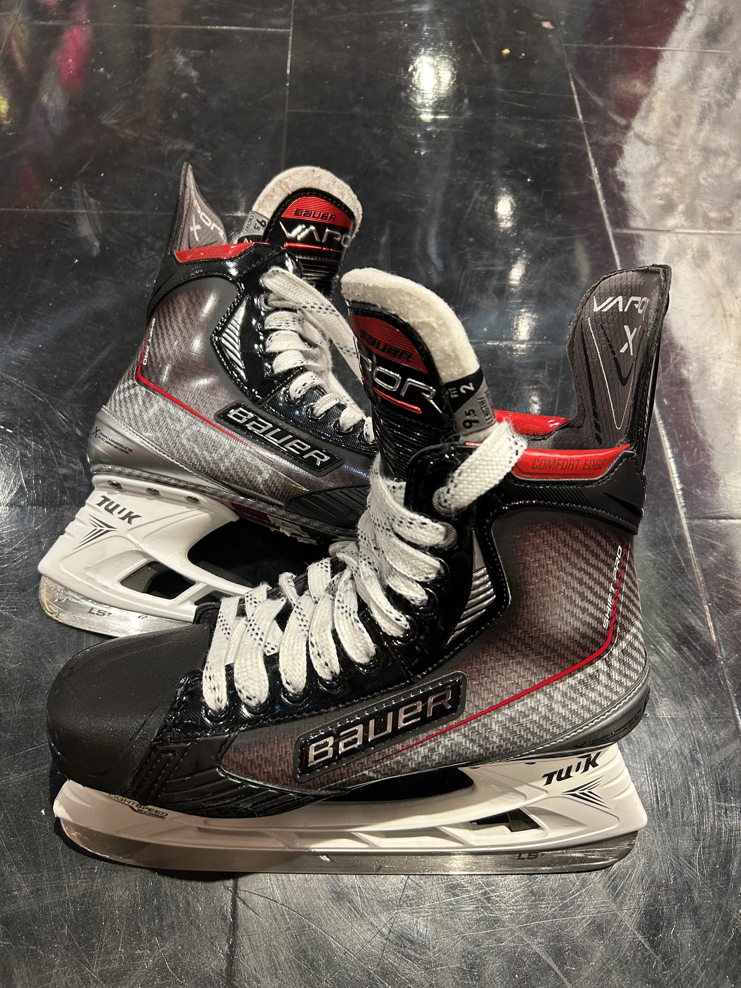 Bauer Vapor Shift Pro Senior Hockey Skates (2021) | SidelineSwap
