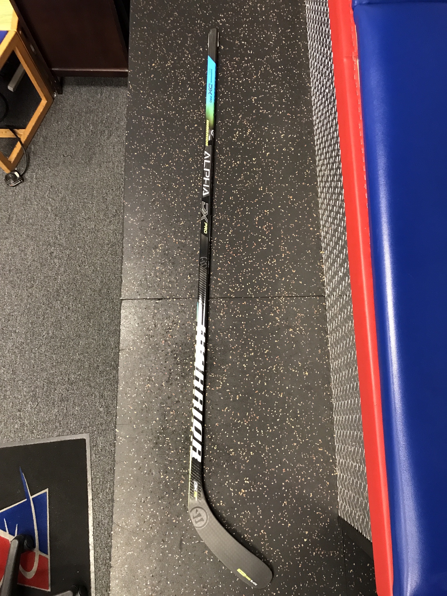 Senior New Right Handed Warrior Alpha DX Pro Hockey Stick W88 / 75 Flex ...
