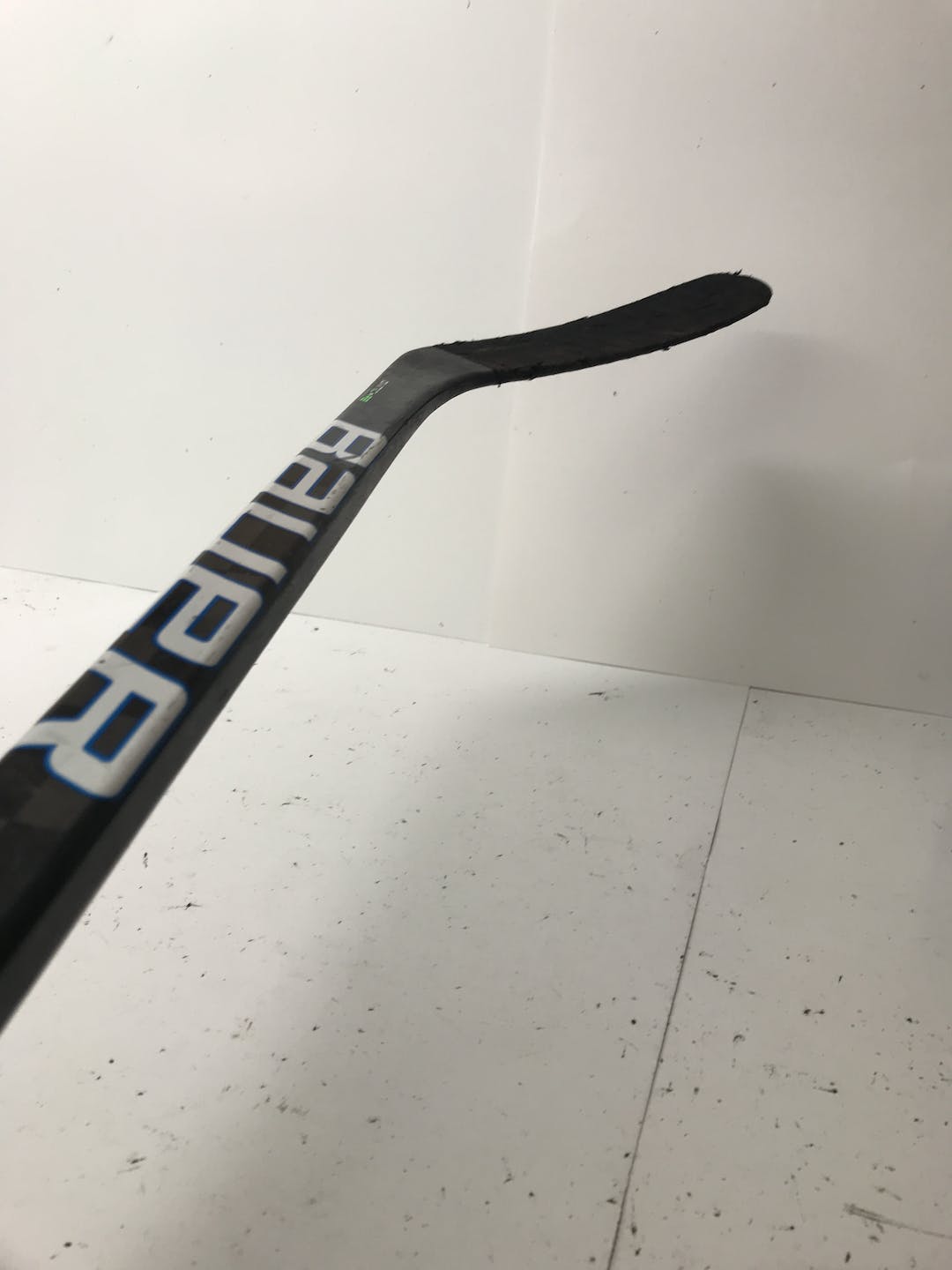 Used Bauer Nexus Geo 70 Flex Pattern P88 Senior One Piece Sticks ...