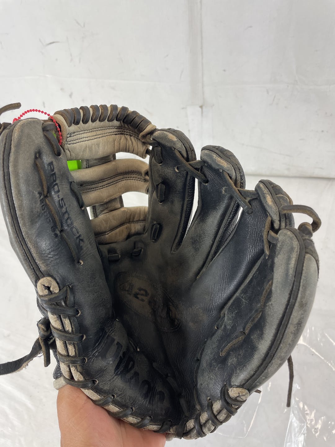 Used Wilson A2000 G4 Pro Stock 11 1 2" Leather Baseball Fielders Glove ...