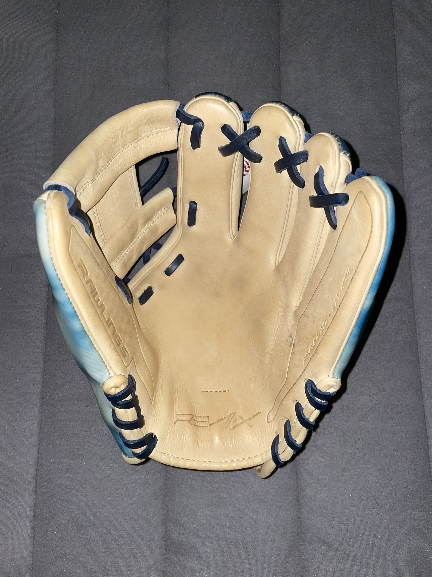 Used Right Hand Throw 11.5" REV1X Baseball Glove | SidelineSwap