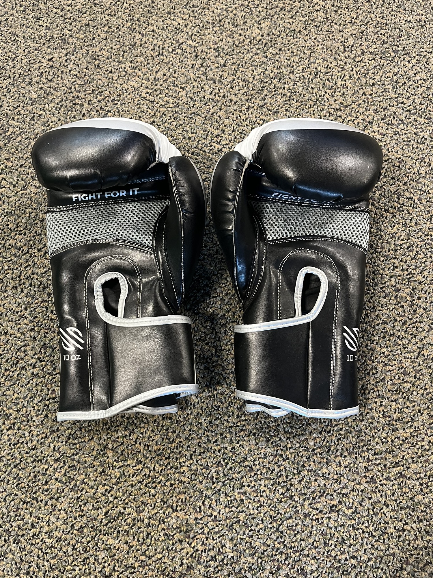 Used Sanbul Boxing Gloves 10oz | SidelineSwap