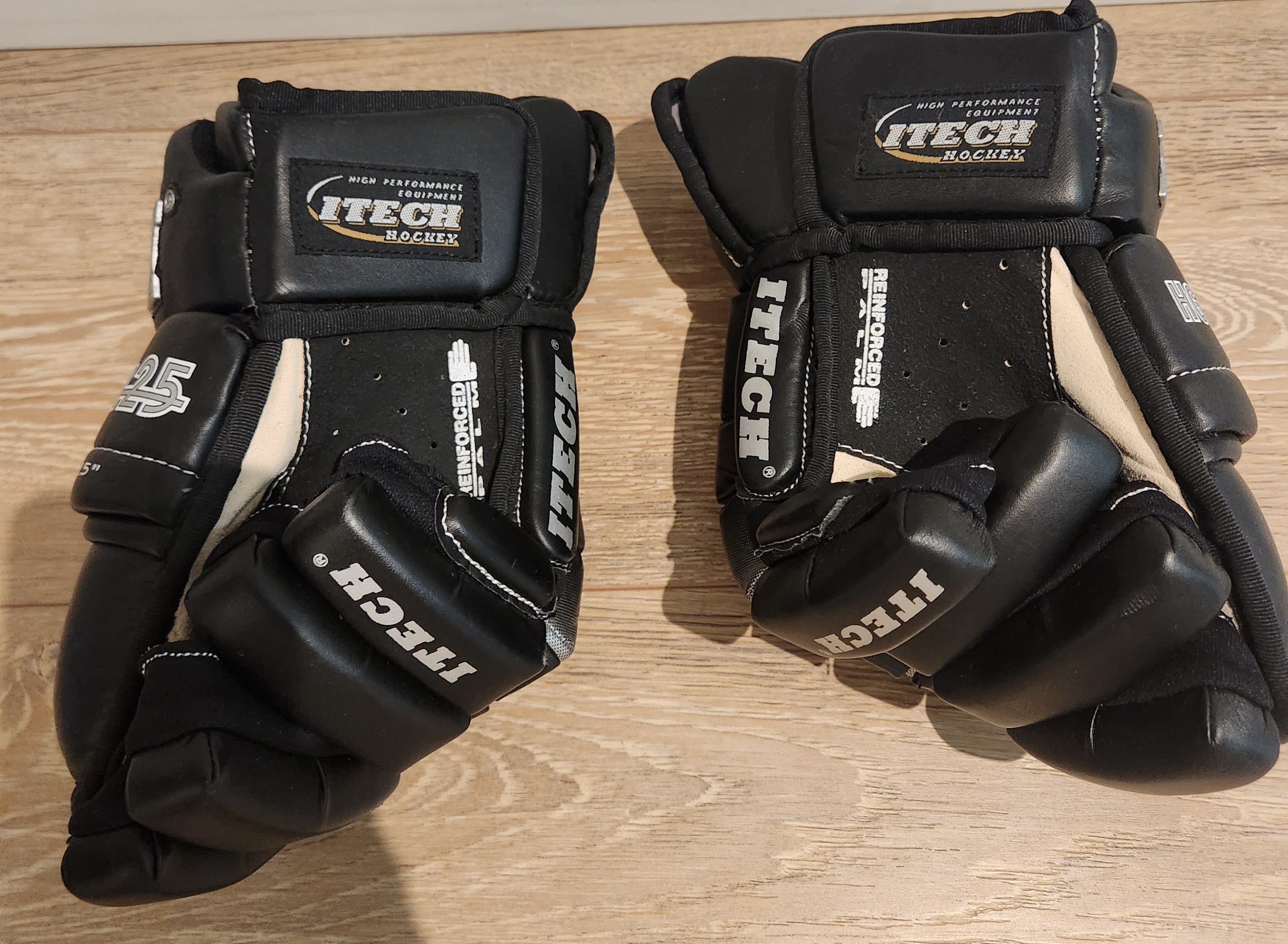 New 12.5 "Itech HG425 hockey Gloves | SidelineSwap
