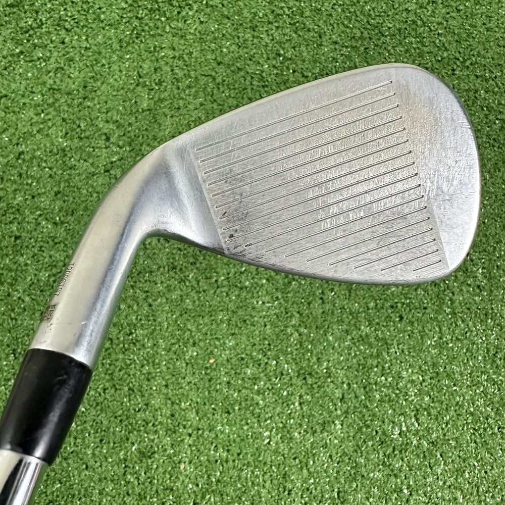 Cleveland Launcher CBX D Gap Wedge 50 Dynamic Gold DST 98 R300 Regular ...