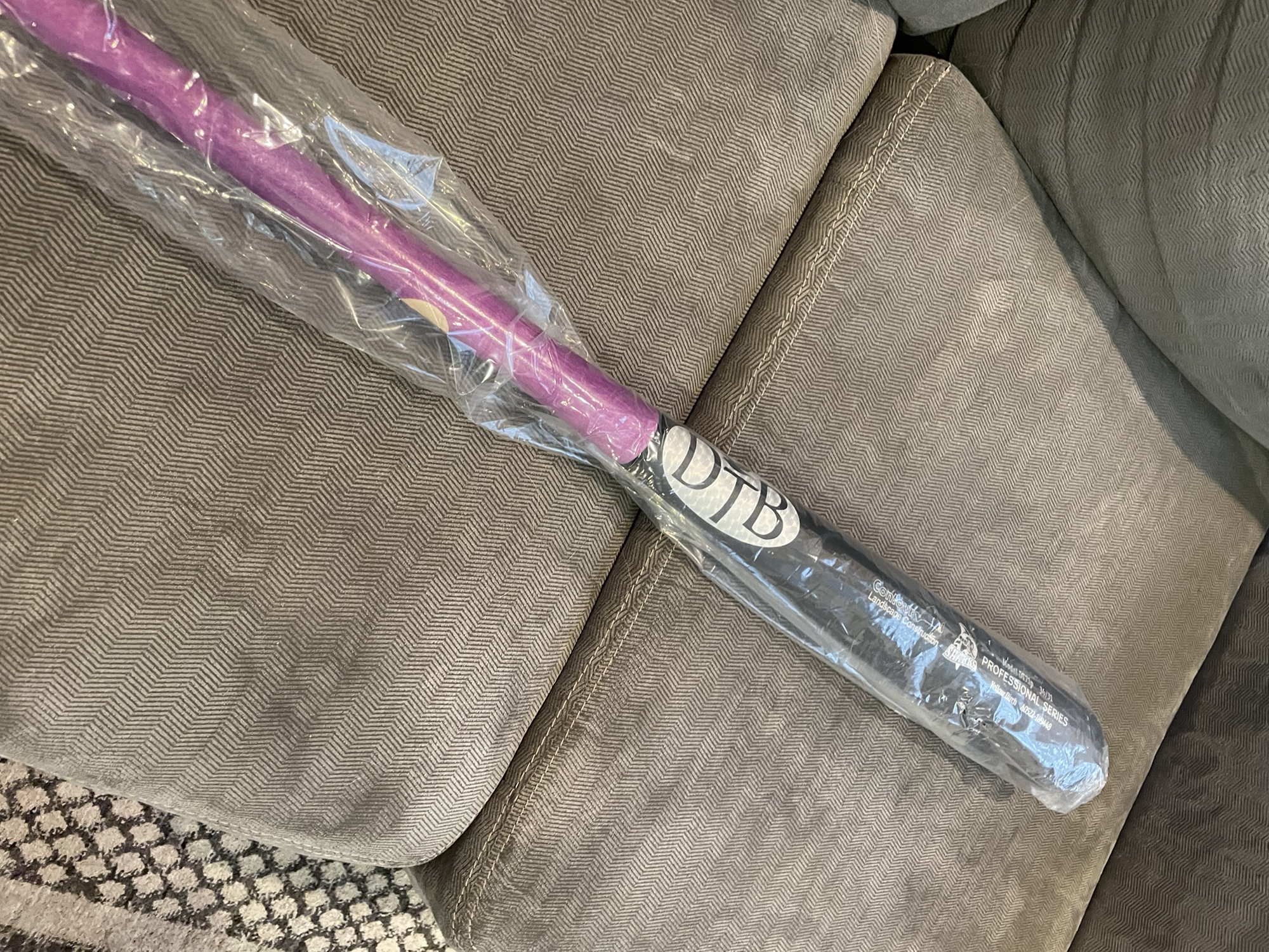 Custom Dove Tail Wood Bat - Pro Series 34/31 Brand New Bat | SidelineSwap