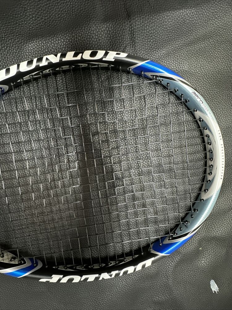Dunlop Aerogel 2hundred 200 Tennis Racquet 18x20 Grip 1/2 | SidelineSwap