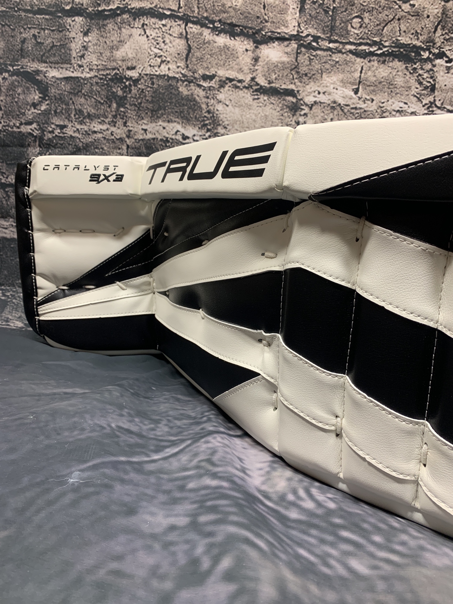 NEW True 9X3 Goalie Full Set | SidelineSwap