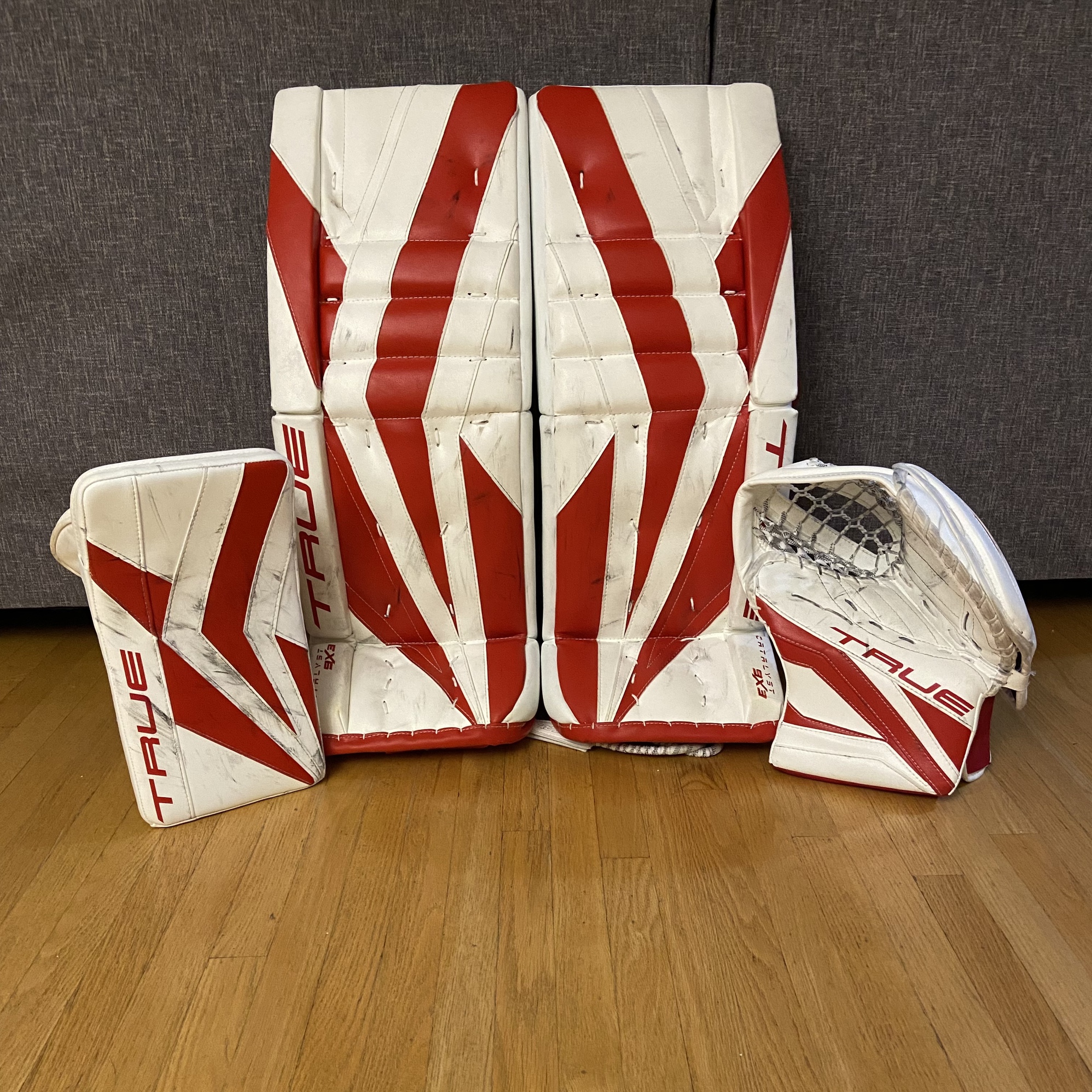 (LIKE NEW) 32+2 True 9x3 Goalie Set | SidelineSwap