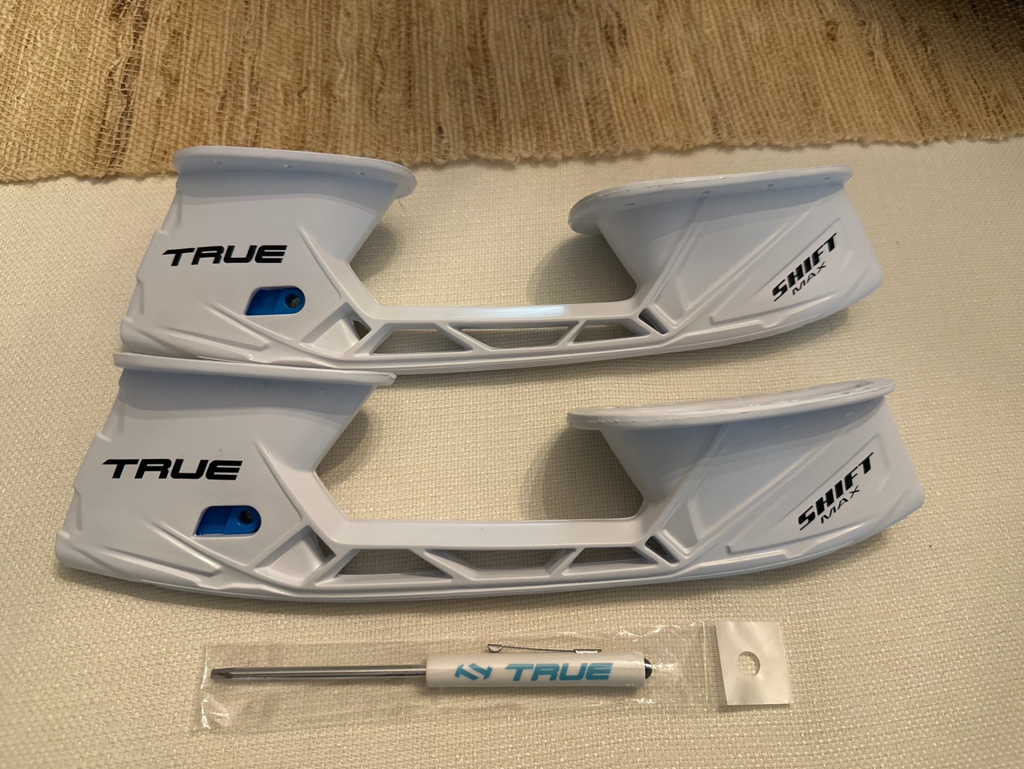 New True 263 mm Shift Max Holders | SidelineSwap