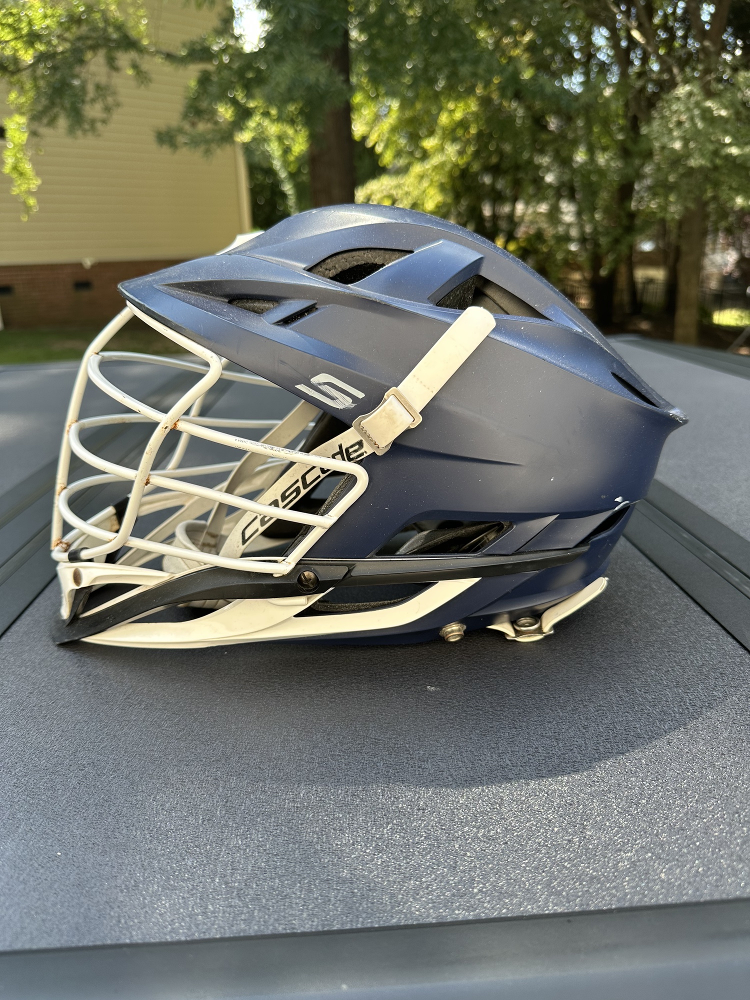 Cascade S lax helmet | SidelineSwap