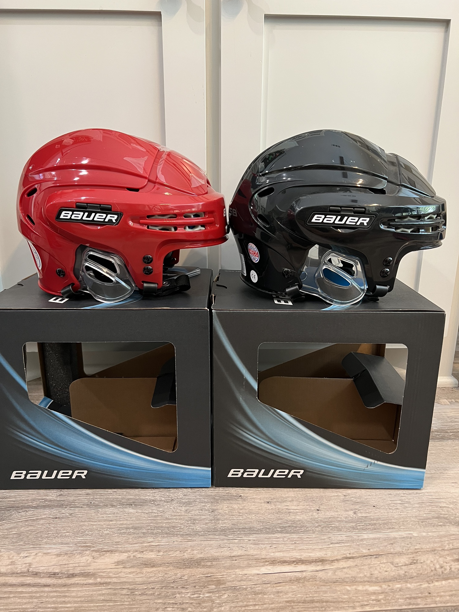 B03 New In Box Senior Bauer 5100 Helmet Multiple Size Options ...