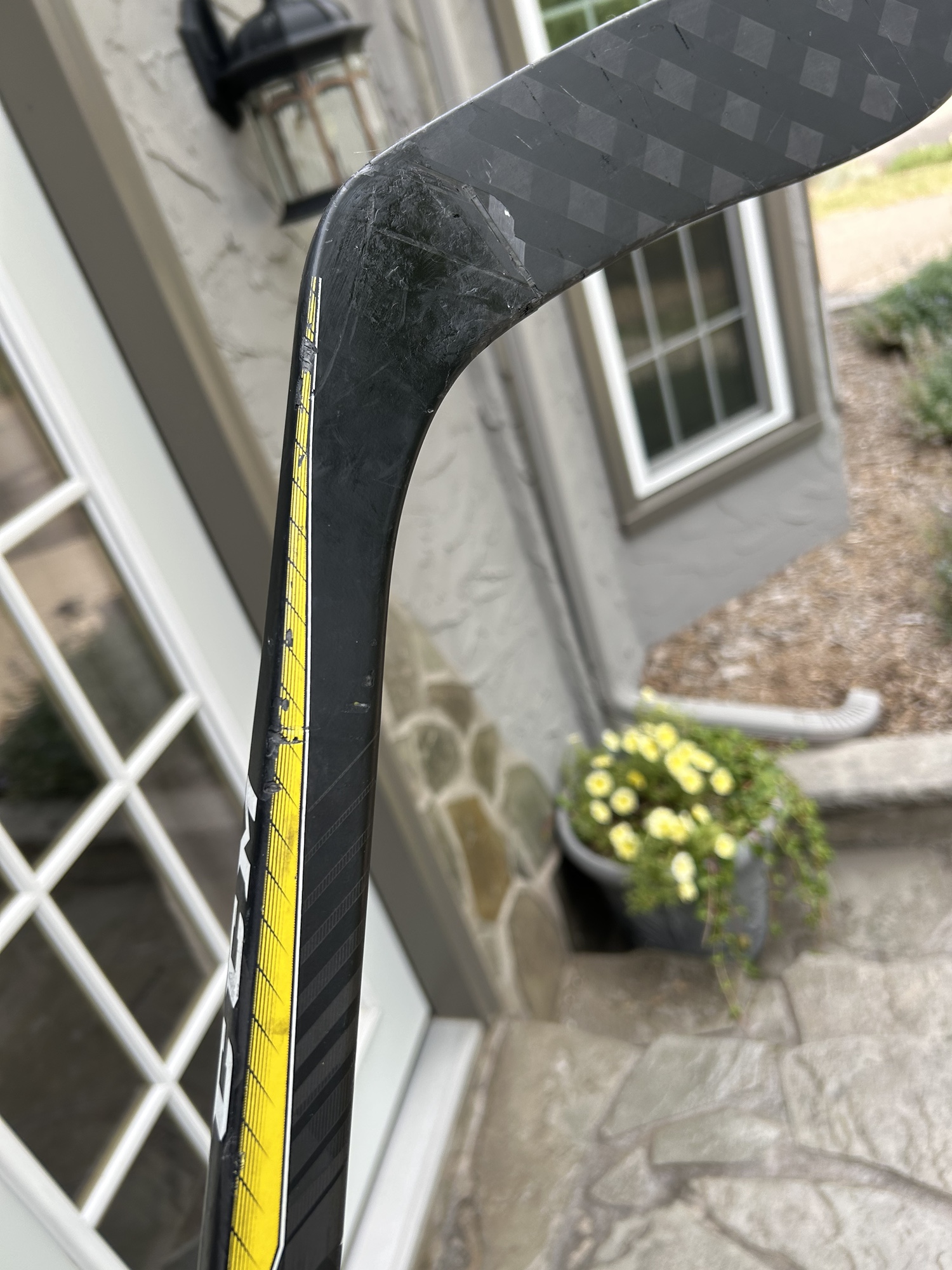 (Two-Pack) Senior RH CCM P28 95 Flex Pro Stock Super Tacks 2.0 Hockey ...