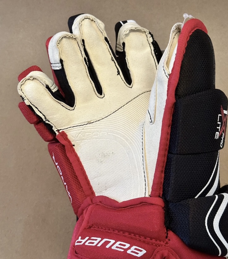 Bauer Vapor 1X Pro Lite 13" Black Red White Gloves | SidelineSwap