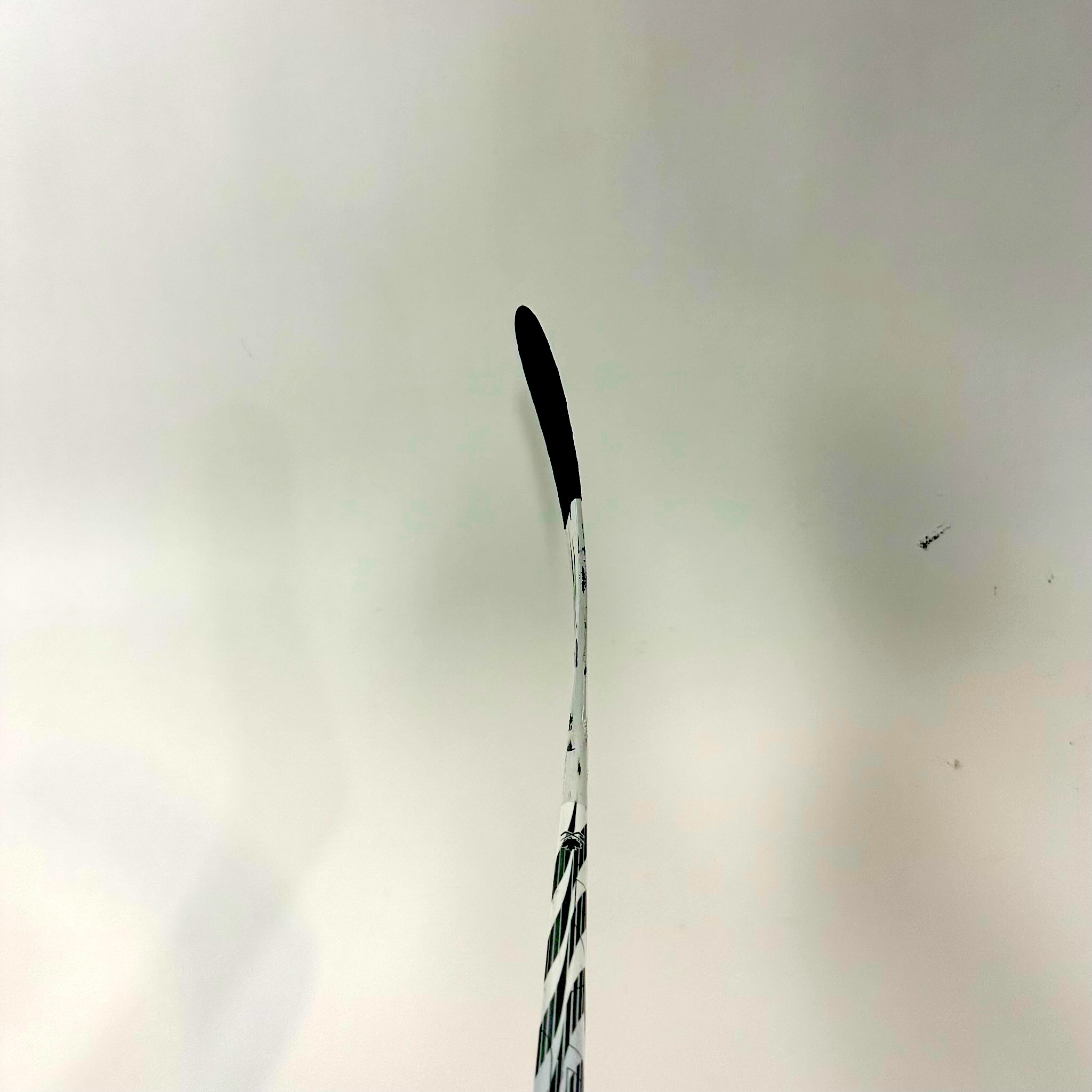 Used White Right Handed CCM Jetspeed FT5 Pro | P92 Curve | 65 Flex ...