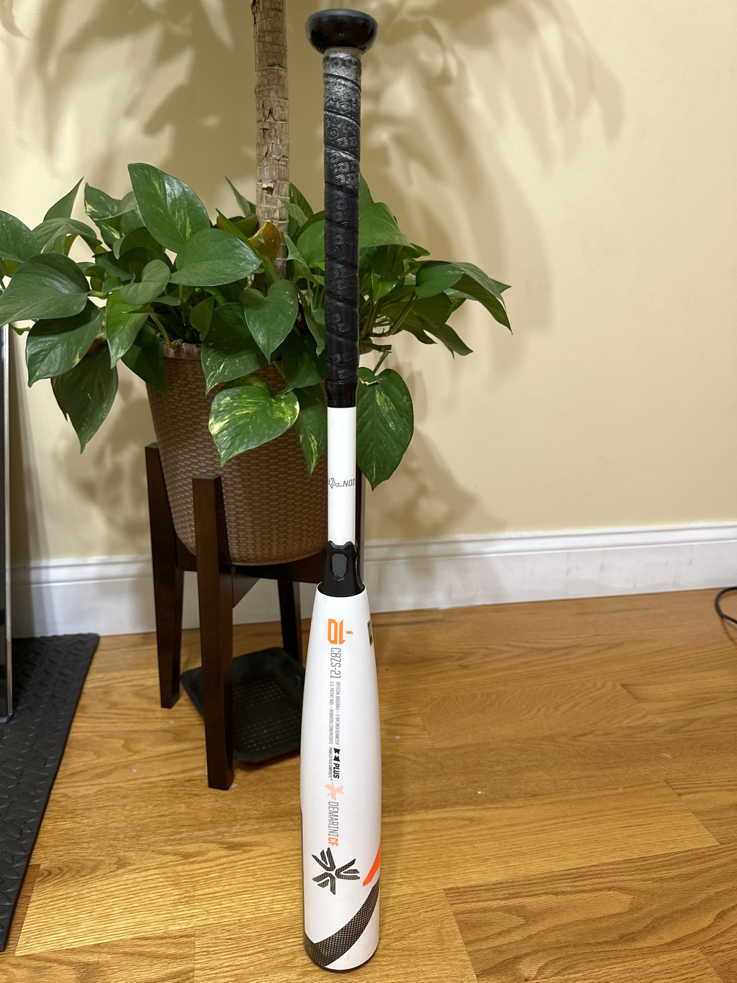 2021 USSSA CF -10 29 Inch Bat Like New Condition | SidelineSwap