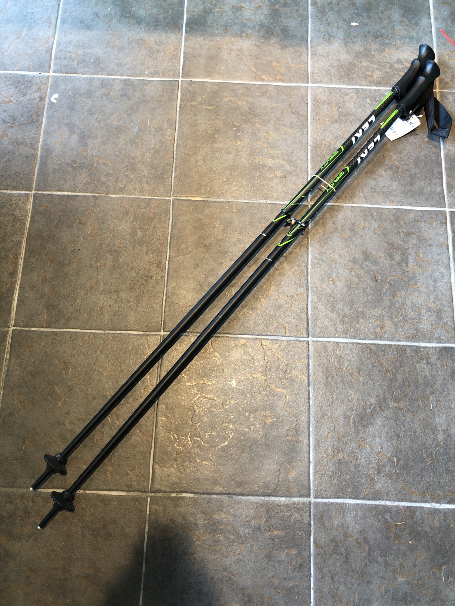 New 50in (125cm) Leki Gravity Ski Poles | SidelineSwap