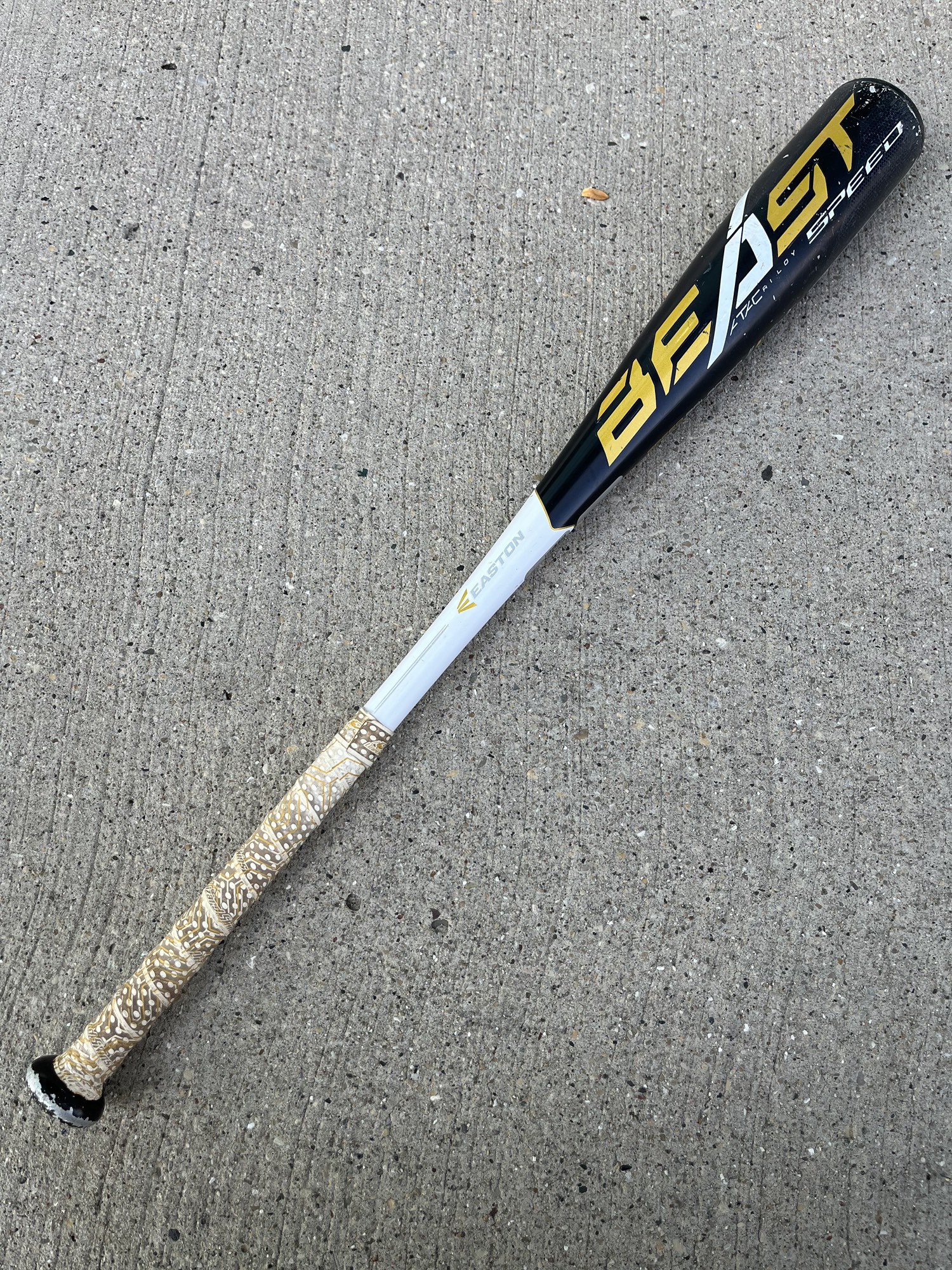 Used USABat Certified 2019 Easton Beast Speed Alloy Bat -10 18OZ 28 ...