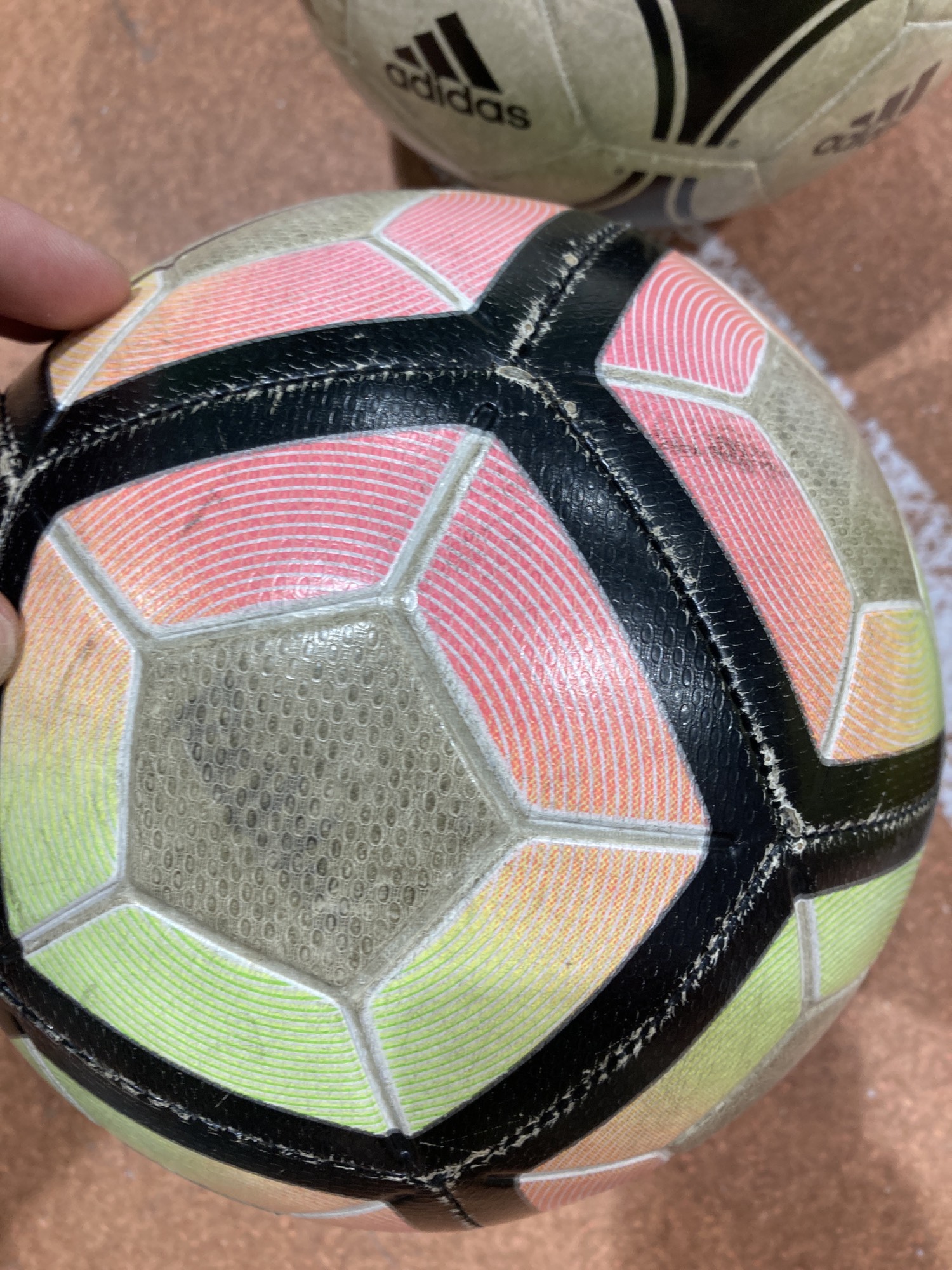Used 4 Pack Size 4 Soccer Balls | SidelineSwap
