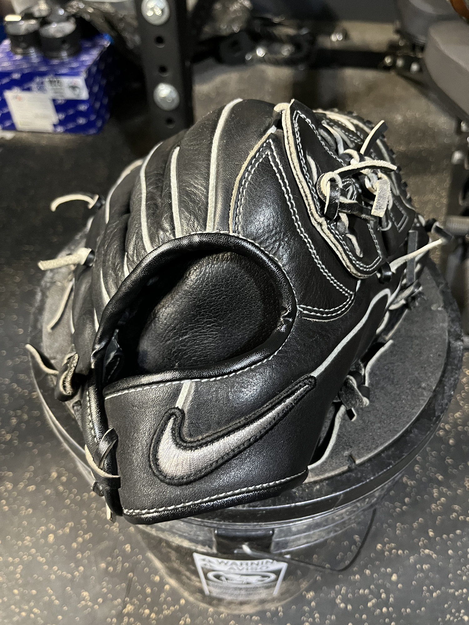 Nike Sha|do edge pitchers glove | SidelineSwap