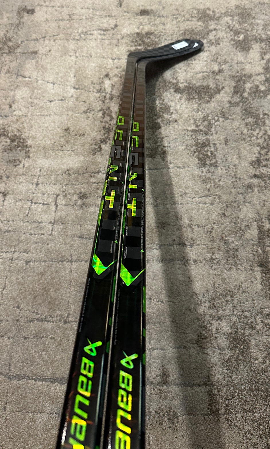 NEW! 2 PACK! 2x 87 Flex Right Hand P92 Bauer Ag5nt Hockey Sticks ...