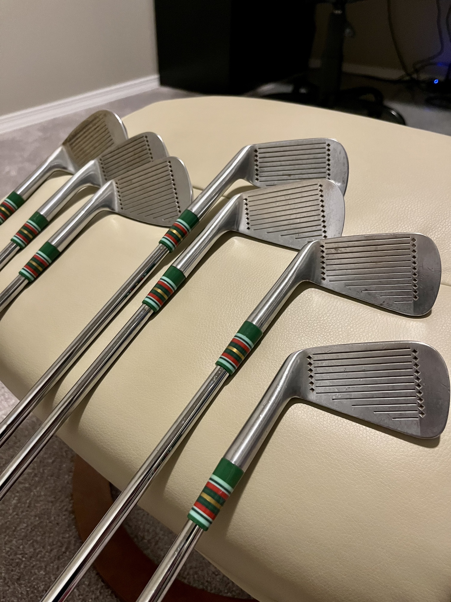 MacGregor VIP Tour CB92 Iron Set RH 5-SW | SidelineSwap