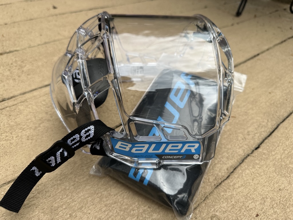 New Bauer Concept 3 Full Shield | SidelineSwap