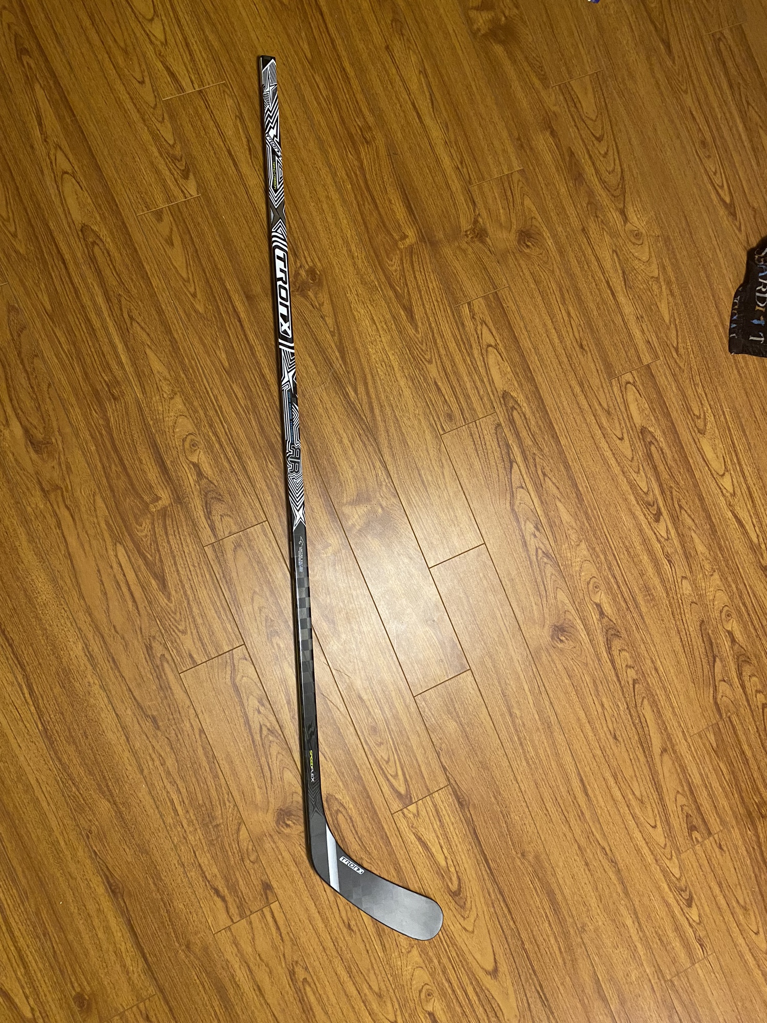 350g Tron X Vanquish Left P92 Grip Hockey Stick | SidelineSwap