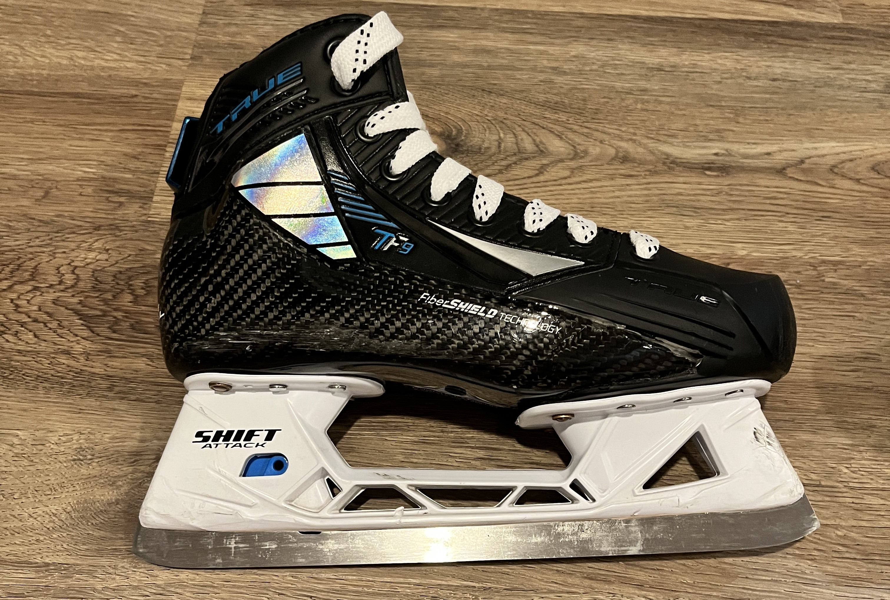Intermediate True TF9 Goalie Skates 5.5 Regular Width | SidelineSwap