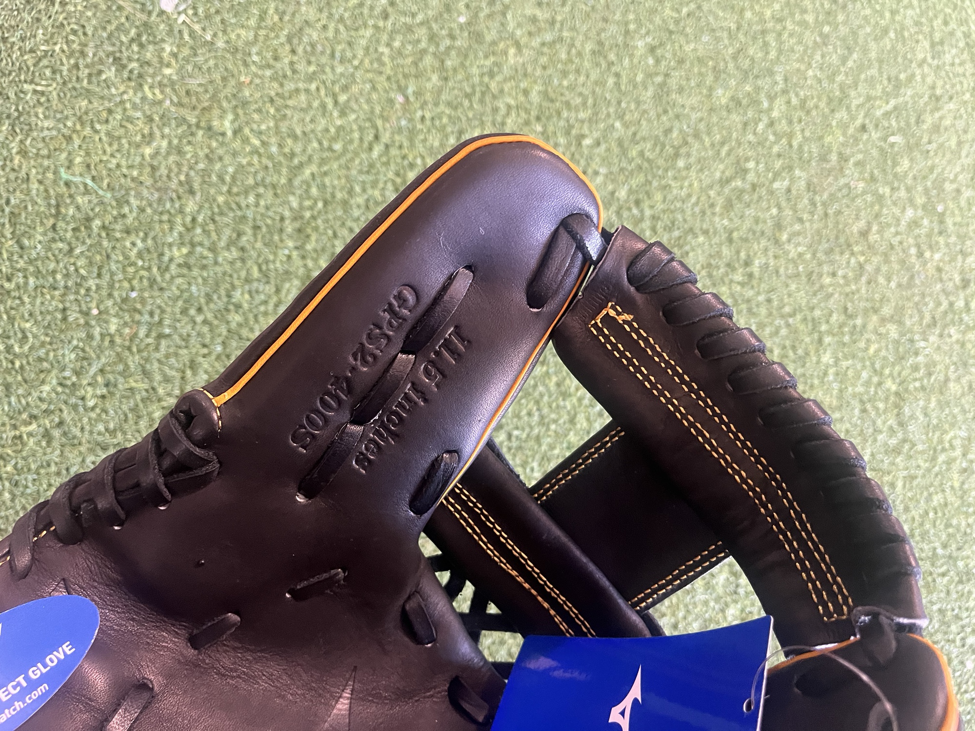 Mizuno Infield 11.5" Pro Select Baseball Glove | SidelineSwap