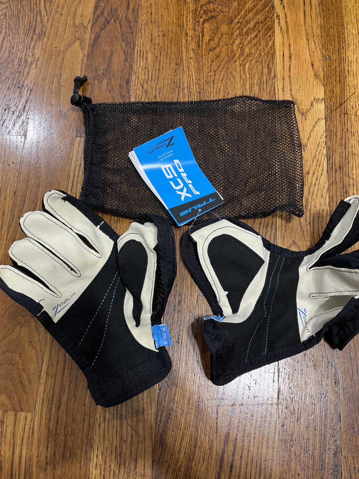 New True 13" Z-Palm Replacement Palm | SidelineSwap